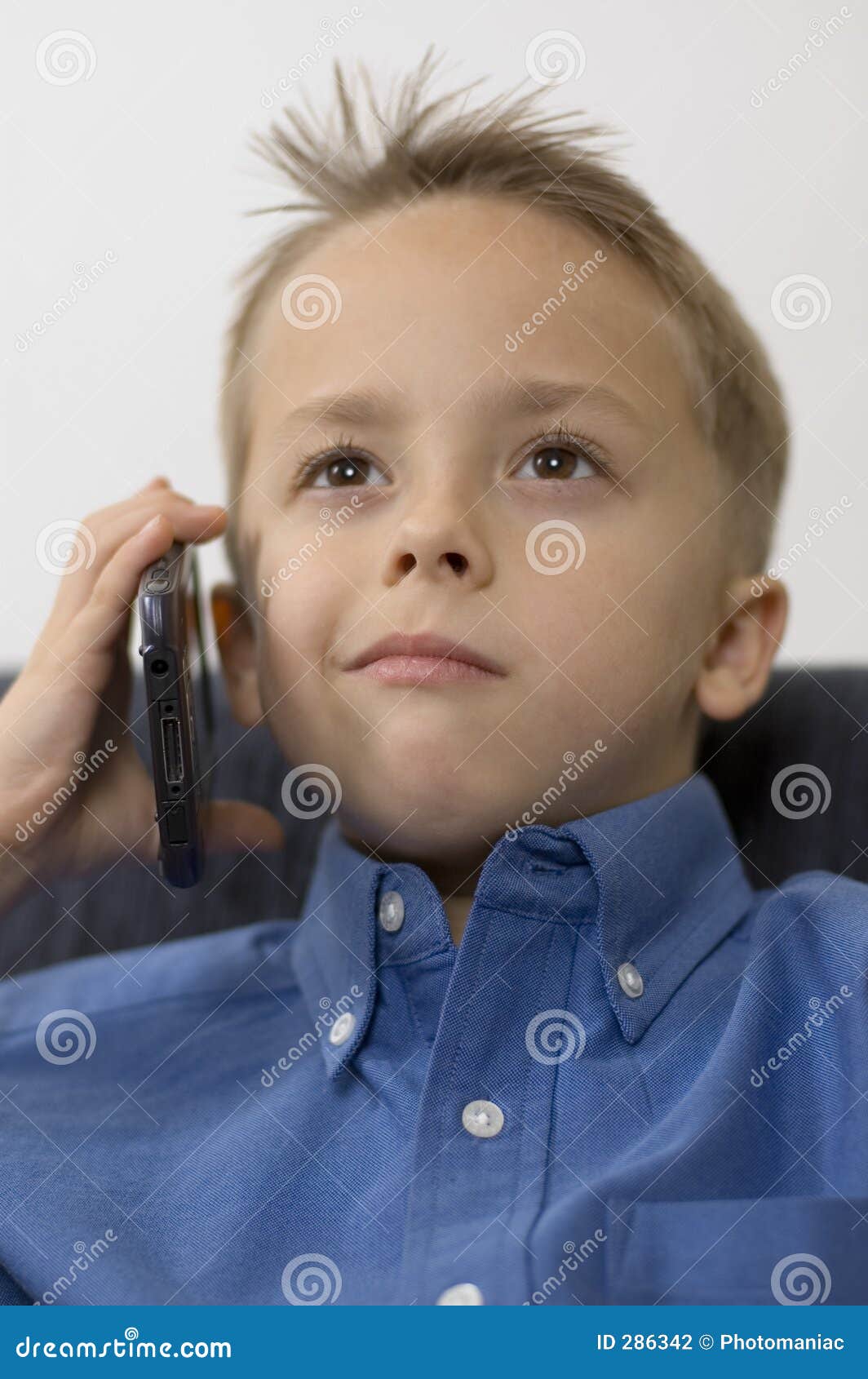 Boy / palmtop stock photo. Image of joyful, light, friends - 286342