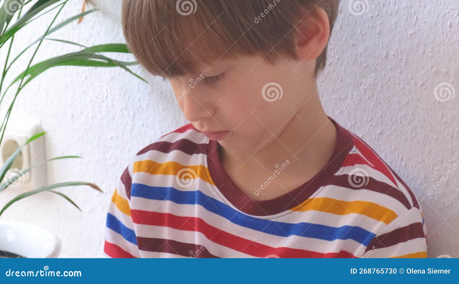 Boy Playing Pop it. Close-up Stock Footage - Video of hand, trendy ...