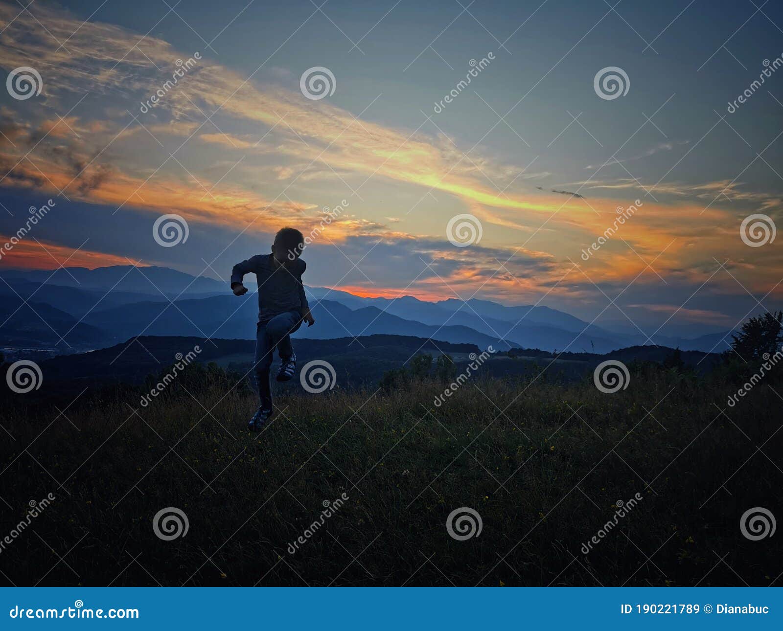 A Boy Running in the Sunset Stock Image - Image of dawn, sunrise: 190221789