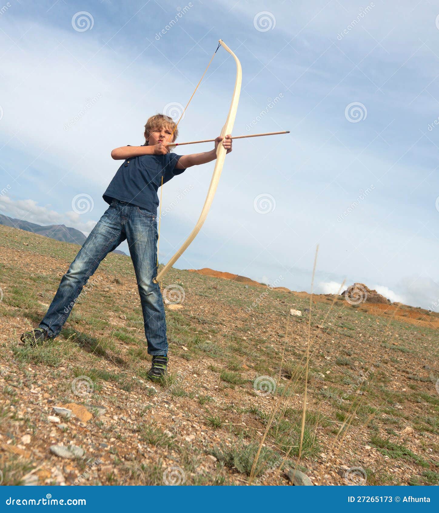 Boy Shoots a Bow at a Target Stock Image - Image of nature, shooter ...