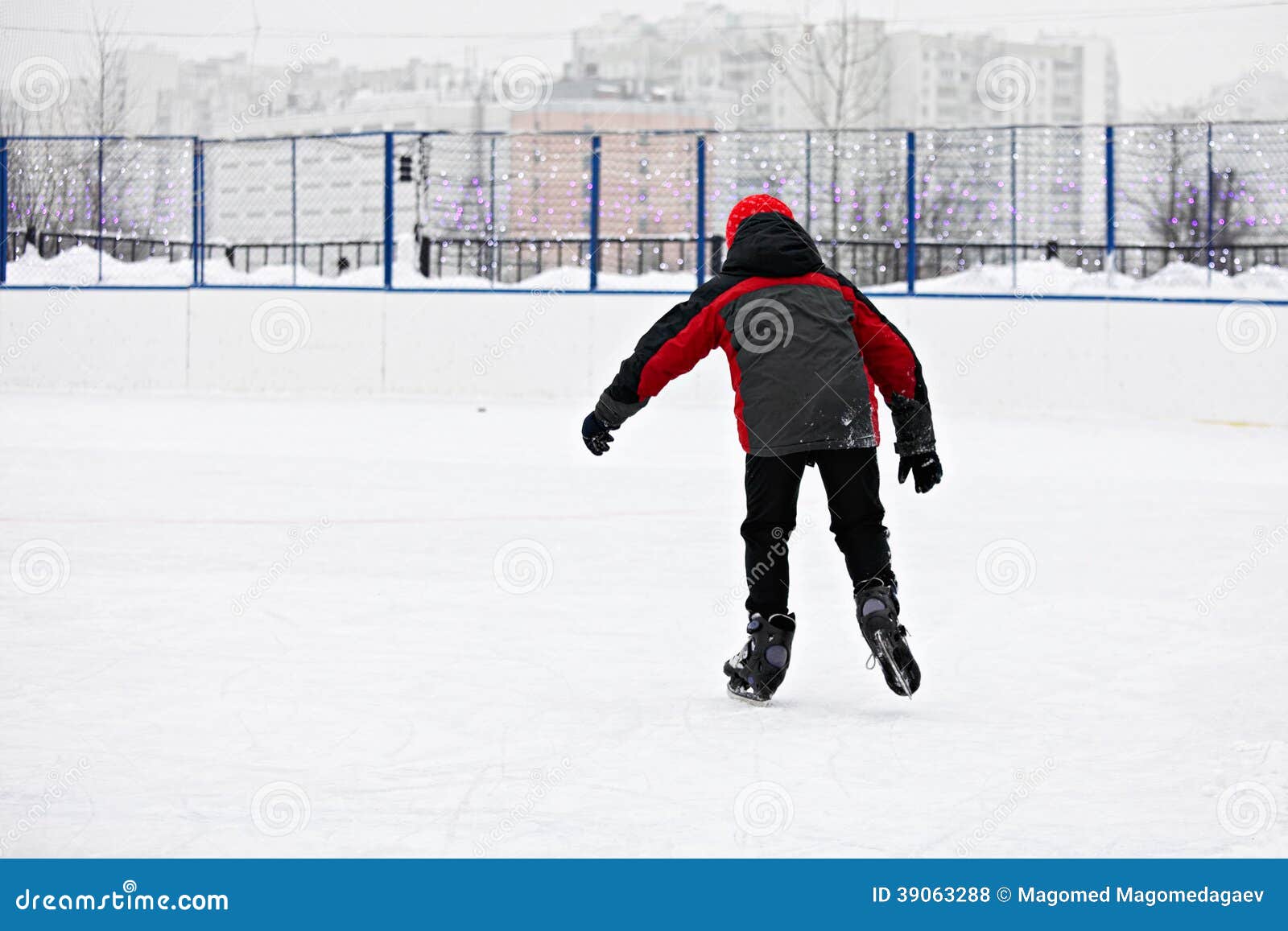 Boy skating rear view stock photo. Image of outdoors - 39063288