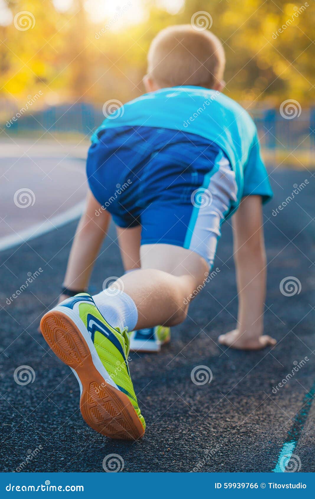 Boy on the Start Ready To Run Stock Photo - Image of start, road: 59939766