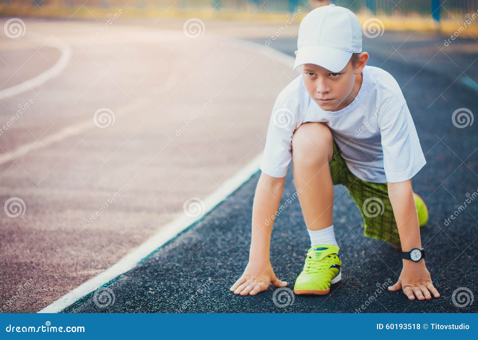 Boy on the Start Ready To Run Stock Photo - Image of sport, hands: 60193518