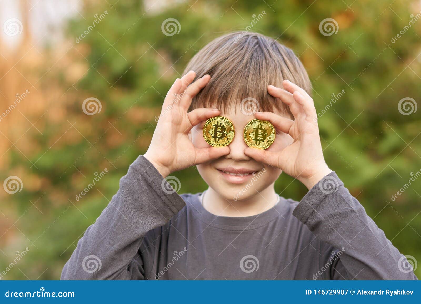 Child Eat Coin Stock Photos - Free & Royalty-Free Stock Photos from ...
