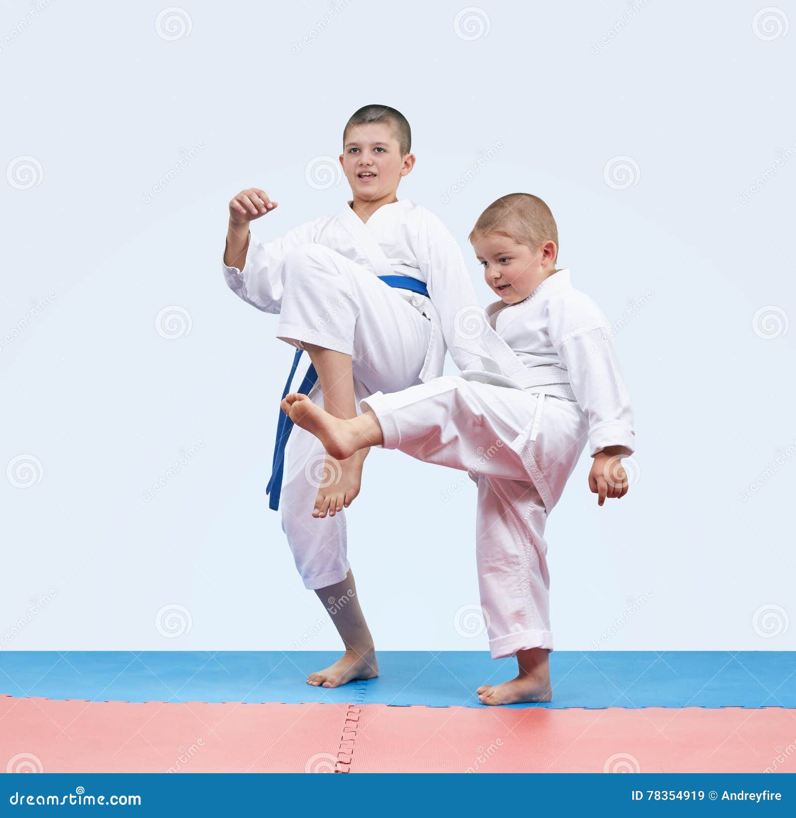 Boys Athletes Beat Kick Leg Forward Stock Image - Image of thekvando ...