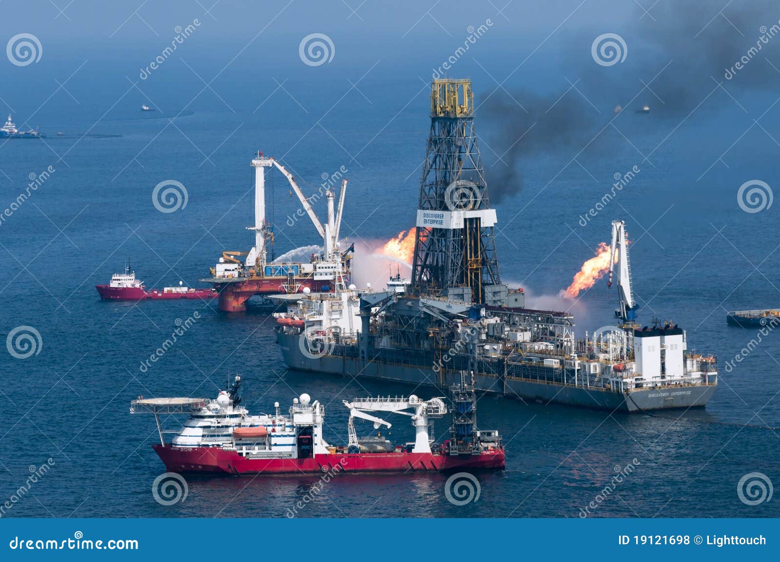 BP Deepwater Horizon Oil Spill Editorial Stock Photo - Image of issues ...