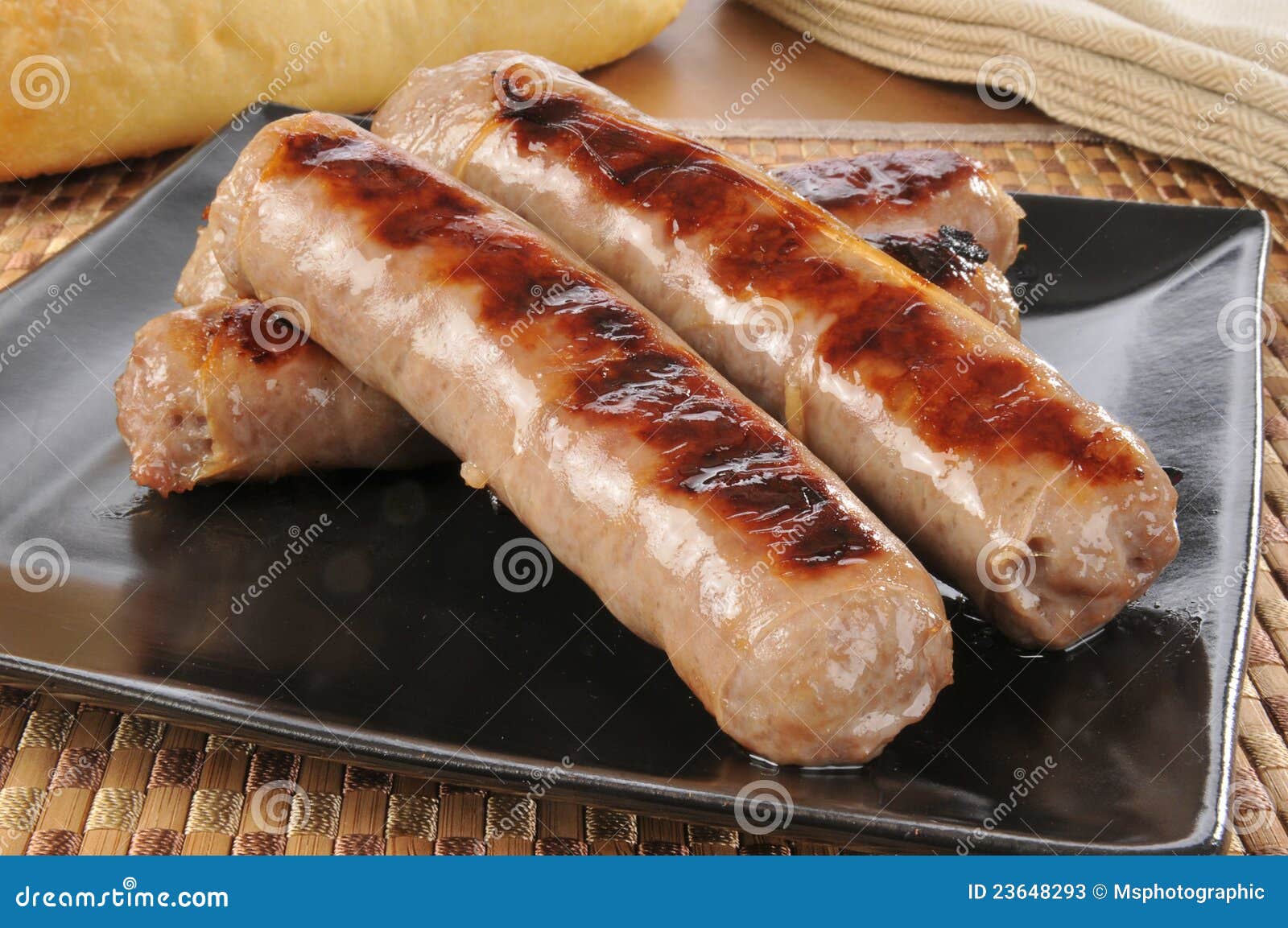 Braadworst stock afbeelding. Image of gerookt, gekookt - 23648293