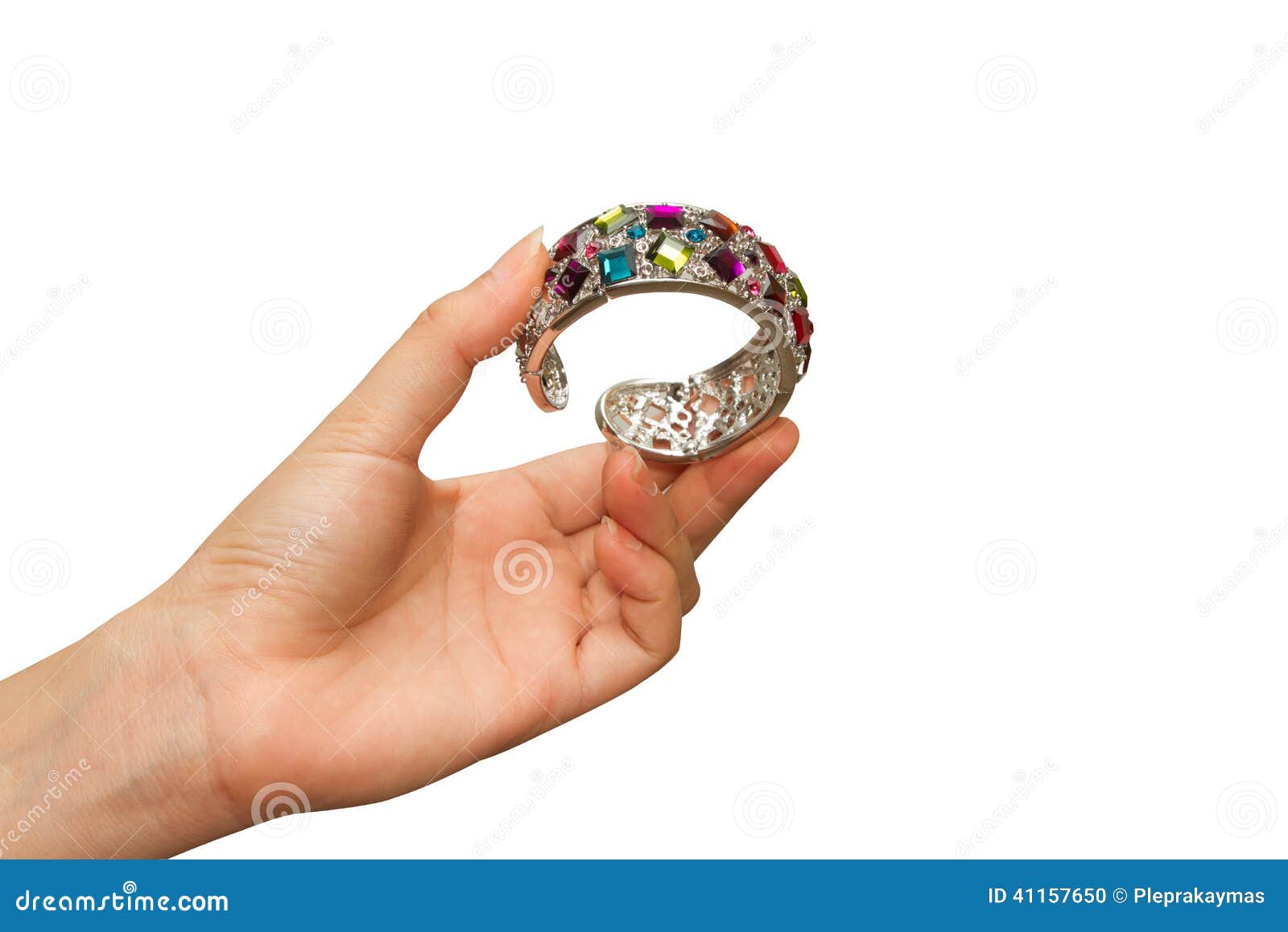 Braccialetti Dei Gioielli Sulla Mano Della Donna Fotografia Stock ...