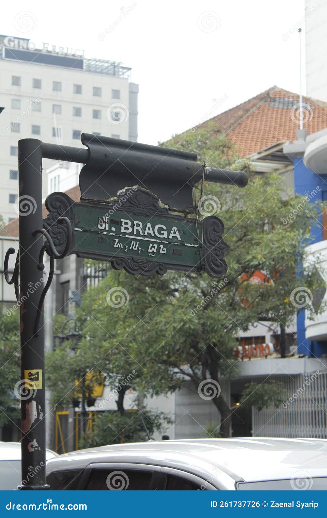 Braga Street. Bandung Paris Van Java Editorial Photo - Image of tree ...
