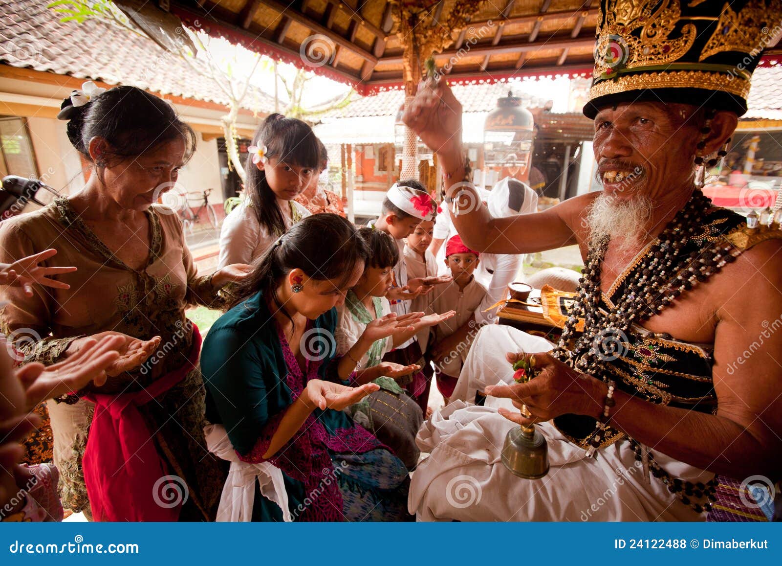 Brahmaan Tijdens De Hindoese Ceremonies Redactionele Stock Foto - Image ...