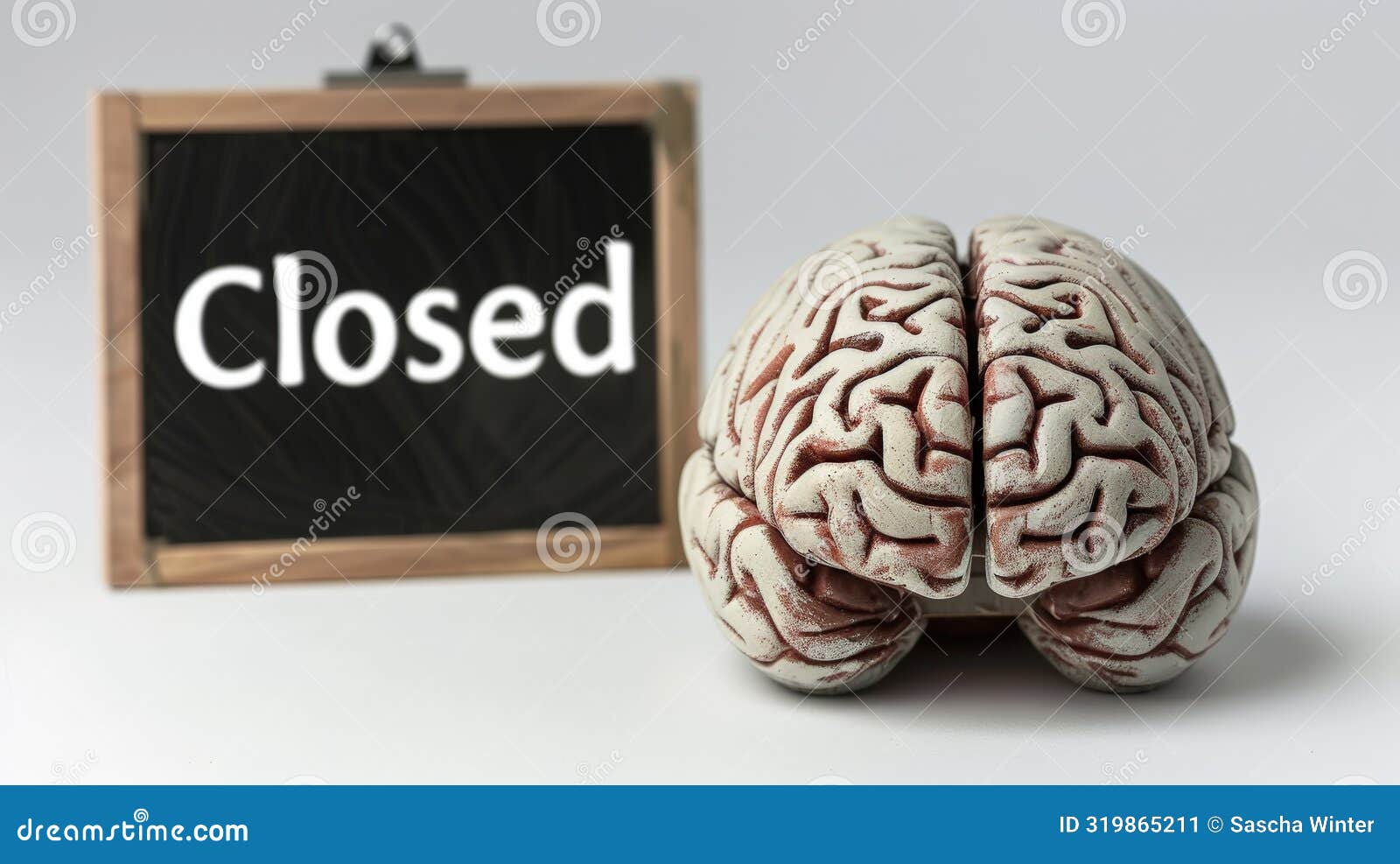 Brain Shutdown: Human Brain with "Closed" Sign Stock Image - Image of ...