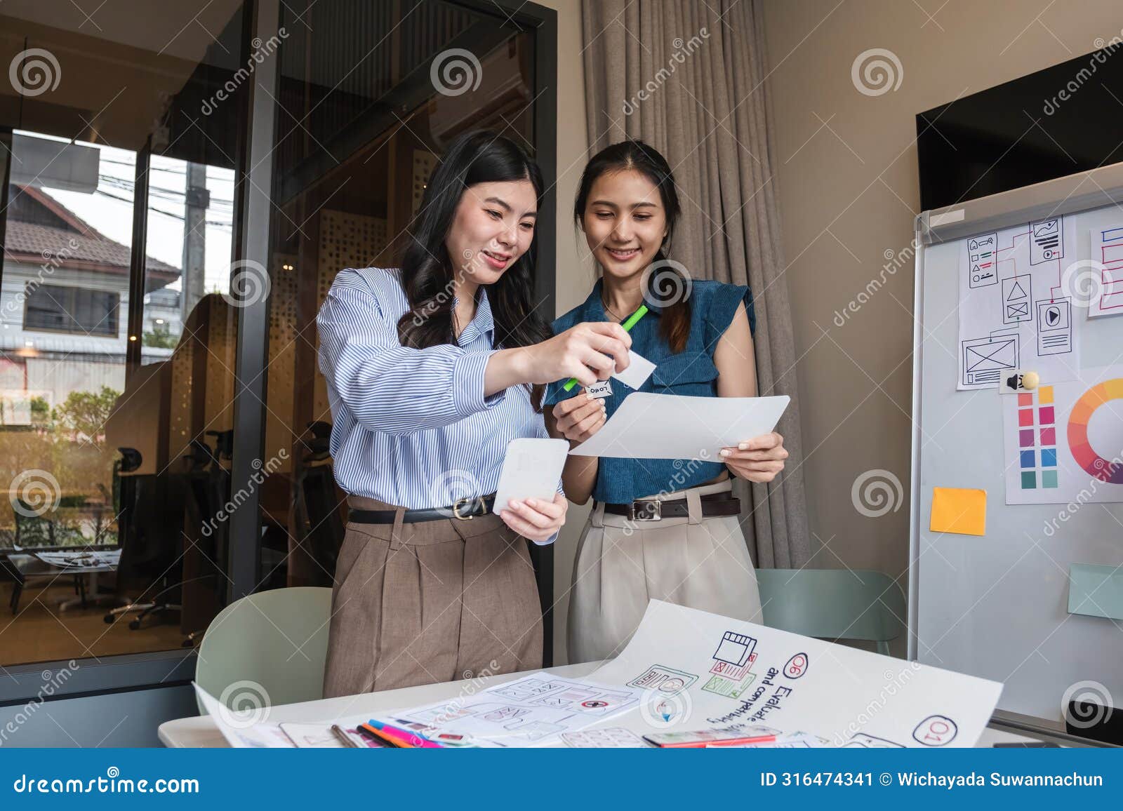 Brainstorming of a Developer Team, Planning for Group Problem Solving Ideas, Creative Teamwork ...