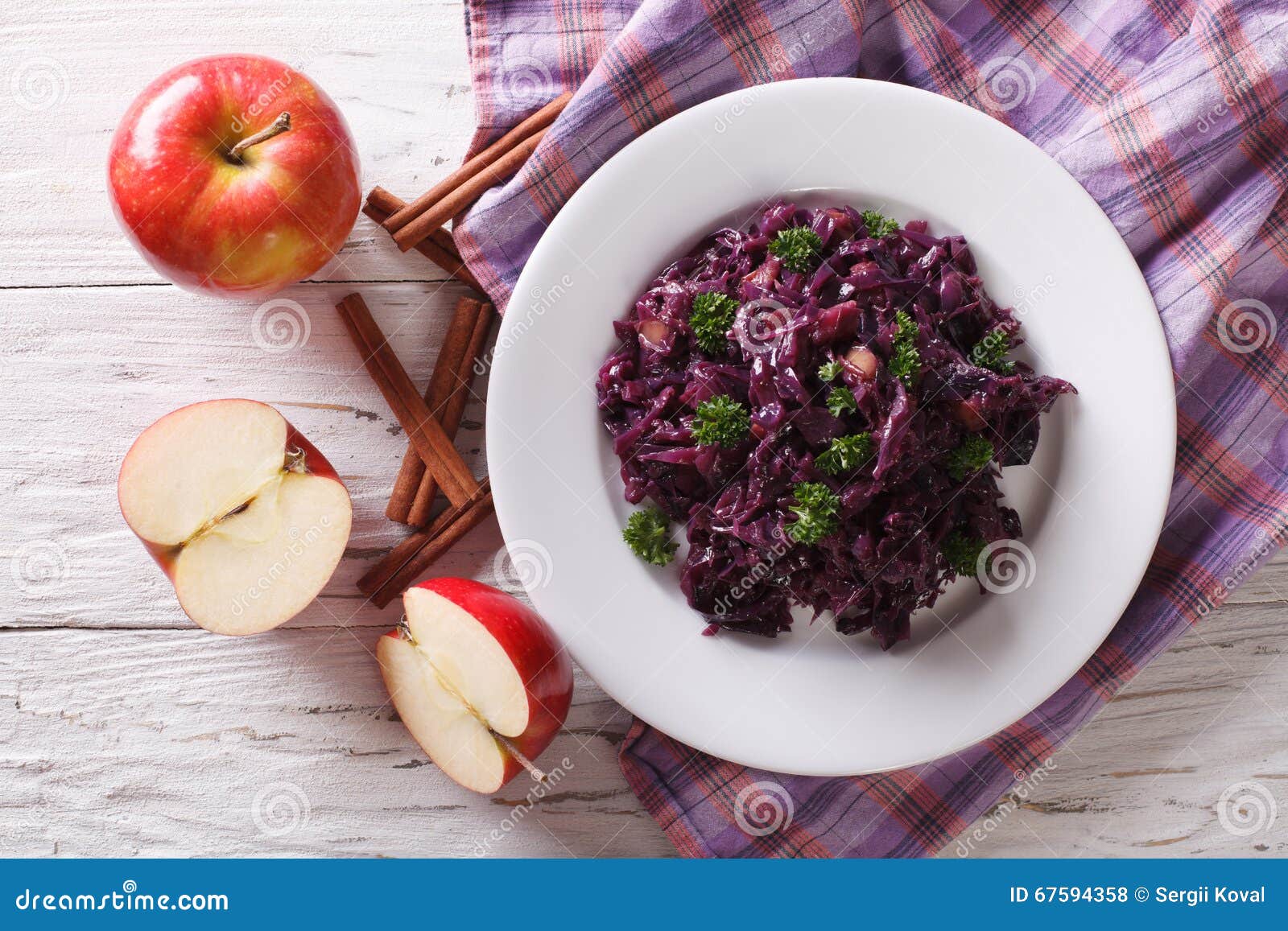Braised Red Cabbage with Apples and Cinnamon Close-up. Horizontal Top ...