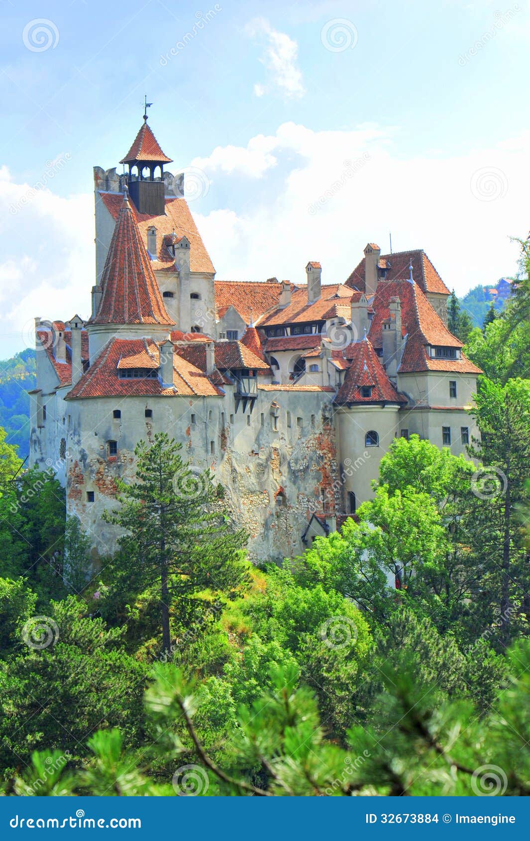 Bran Castle Stock Photography | CartoonDealer.com #39984944