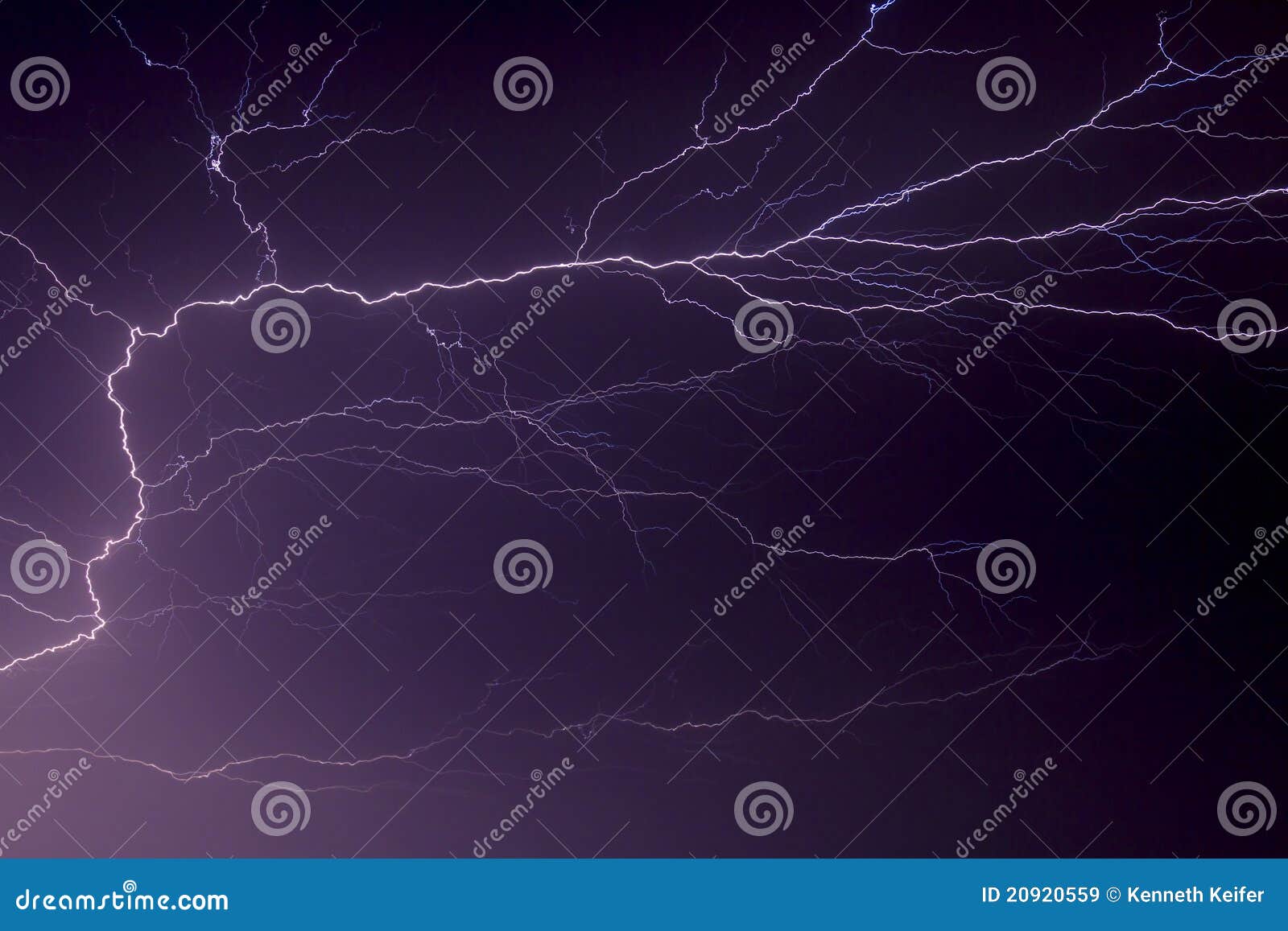 Branching Lightning Bolt Crosses the Sky Stock Image - Image of ...