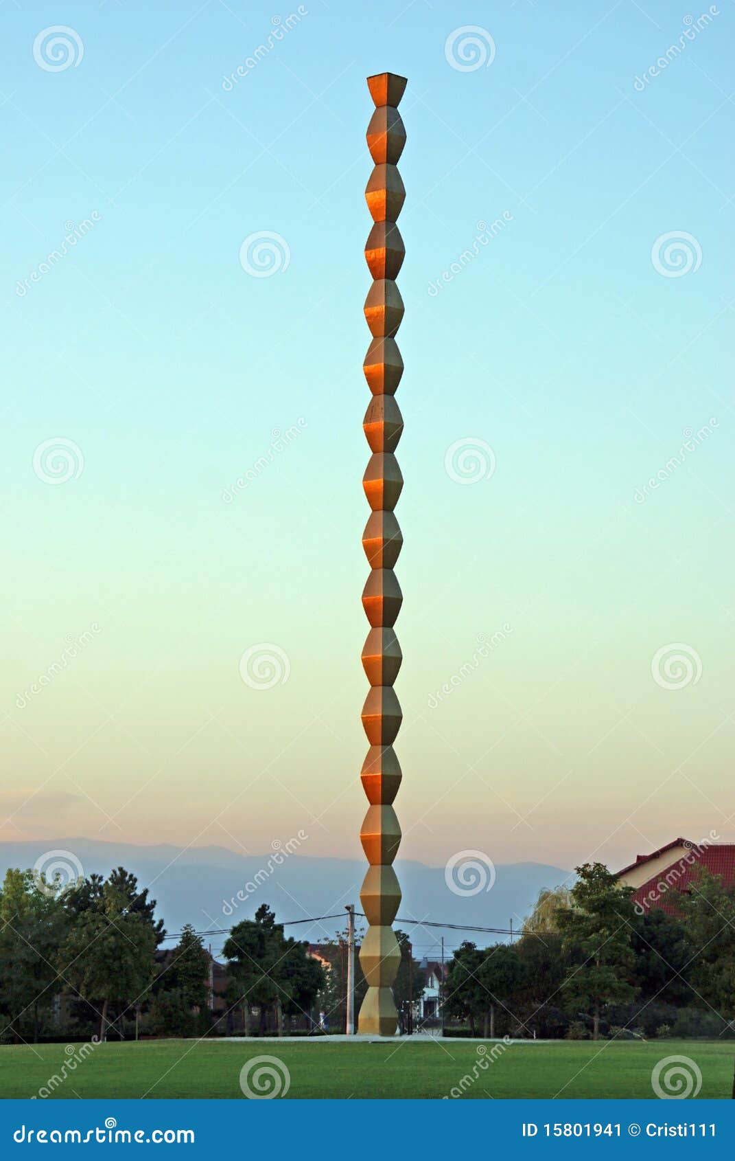 Brancusi: Infinite column stock image. Image of construction - 15801941