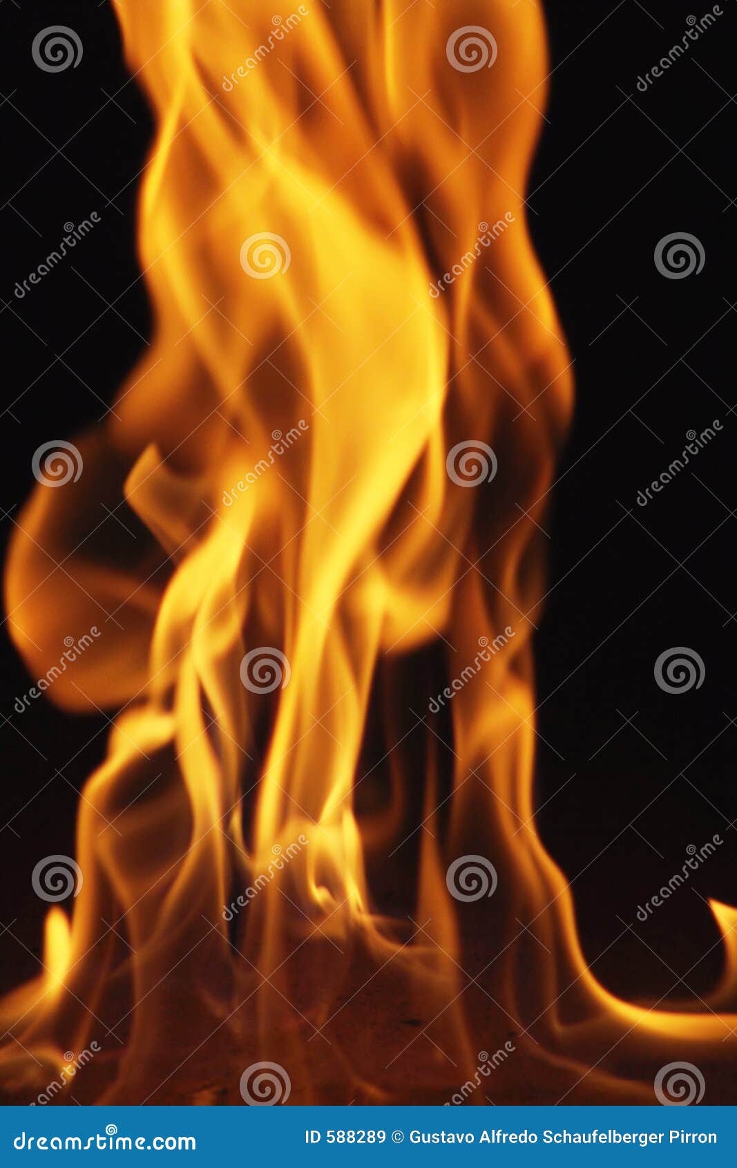 Brand 6.jpg stock afbeelding. Image of vlam, brand, verbranding - 588289