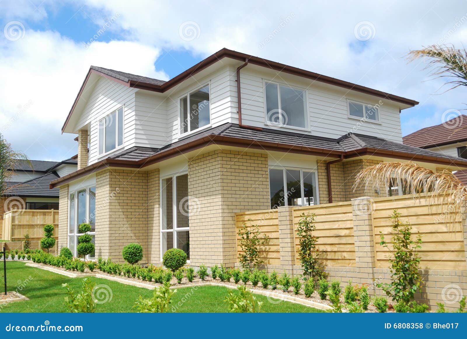 Brand new show home stock photo. Image of outside, lawn - 6808358