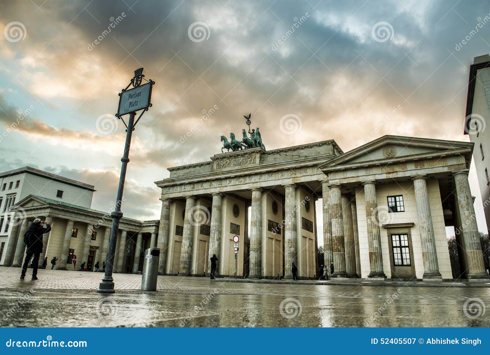 Brandenburg Gate in Berlin editorial photography. Image of neoclassical ...