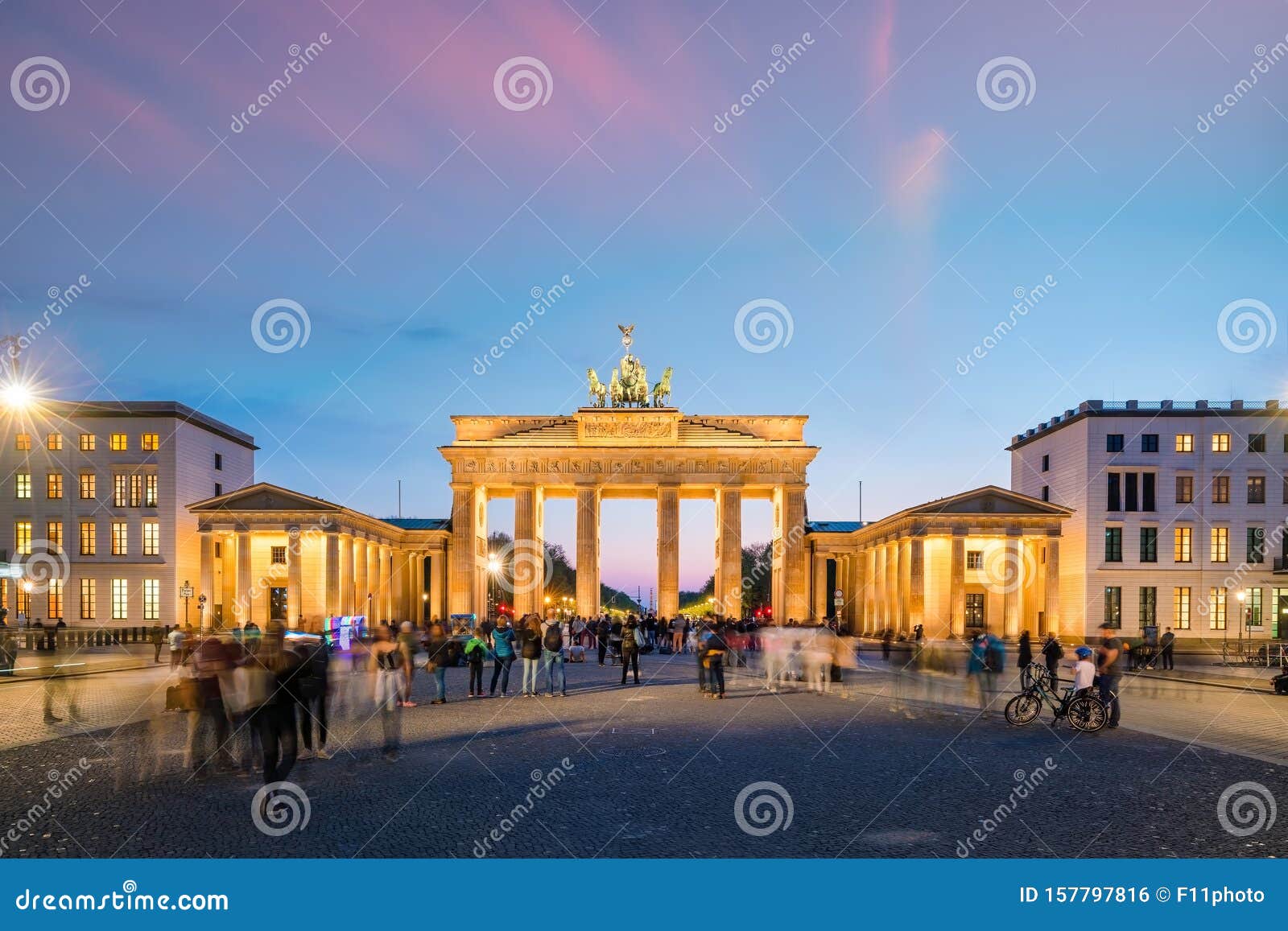 The Brandenburg Gate in Berlin at Night Stock Photo - Image of building ...