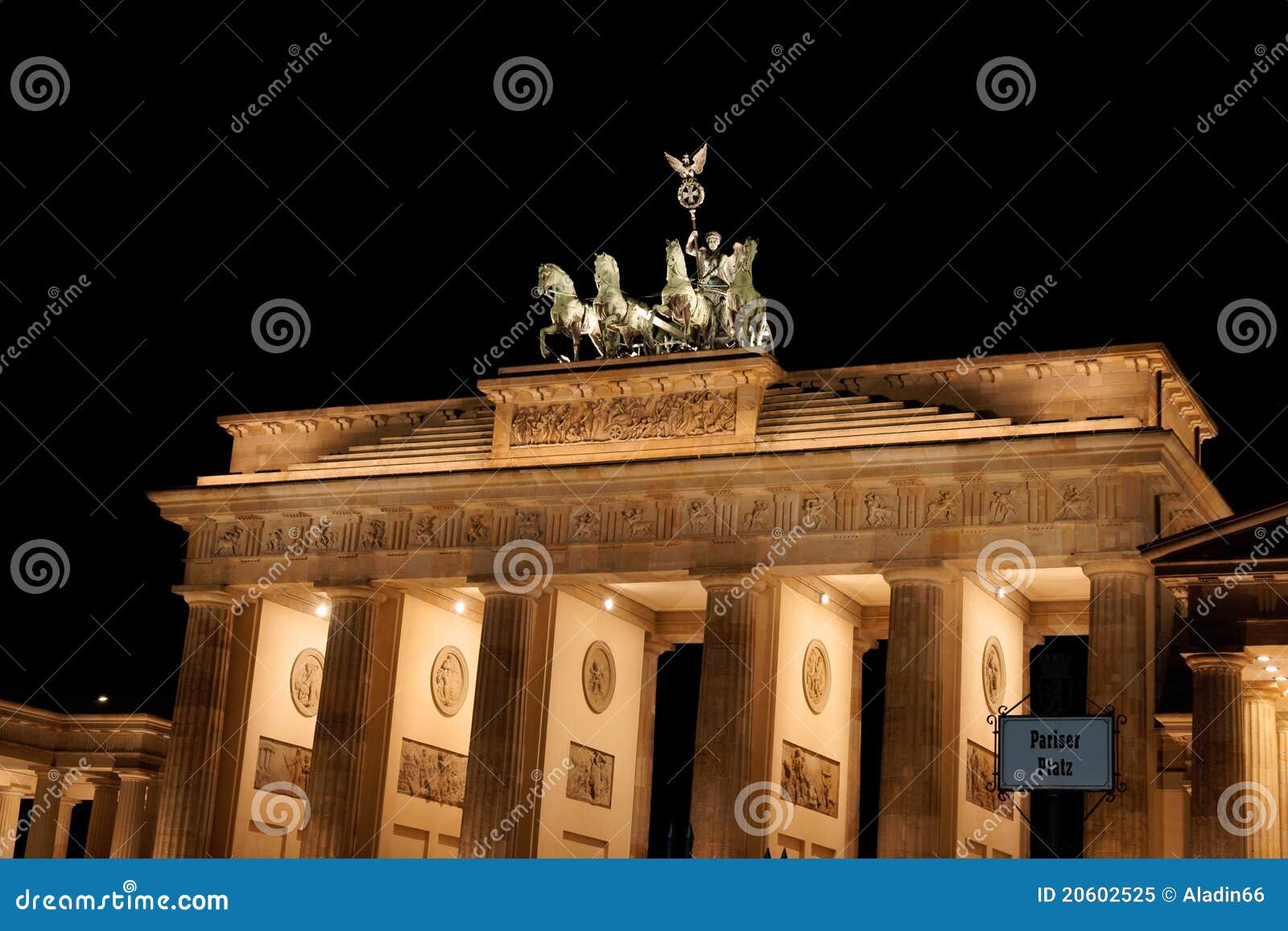 Brandenburg Gate by Night in Berlin Stock Image - Image of statue ...