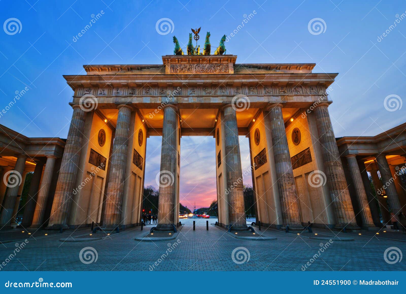 Brandenburger Gate stock photo. Image of attraction, famous - 24551900