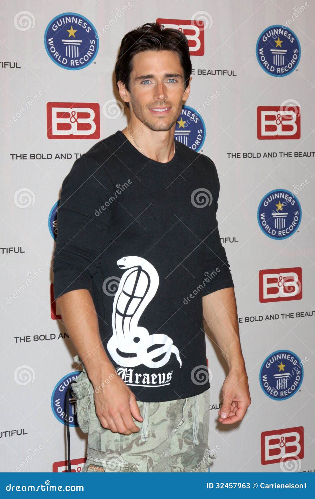 Brandon Beemer photo stock éditorial. Image du guinness - 32457963