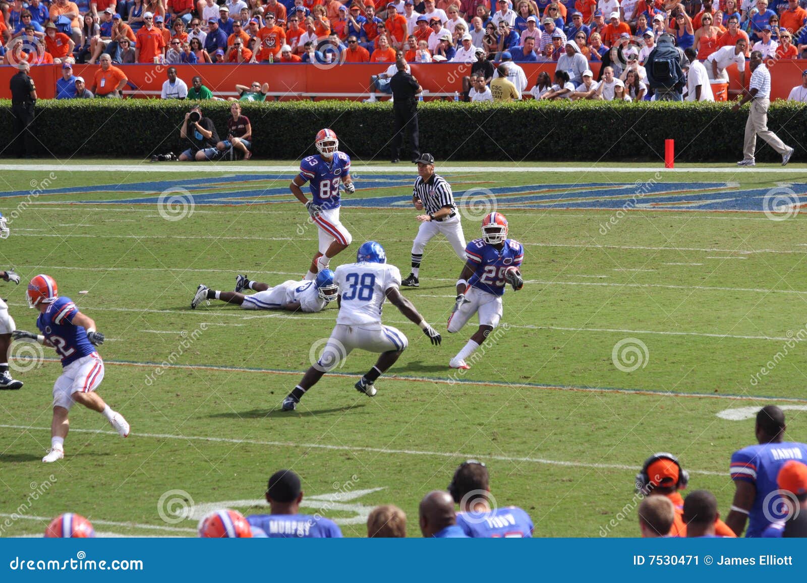 Brandon James Fields the Kickoff Editorial Photo - Image of gainesville ...