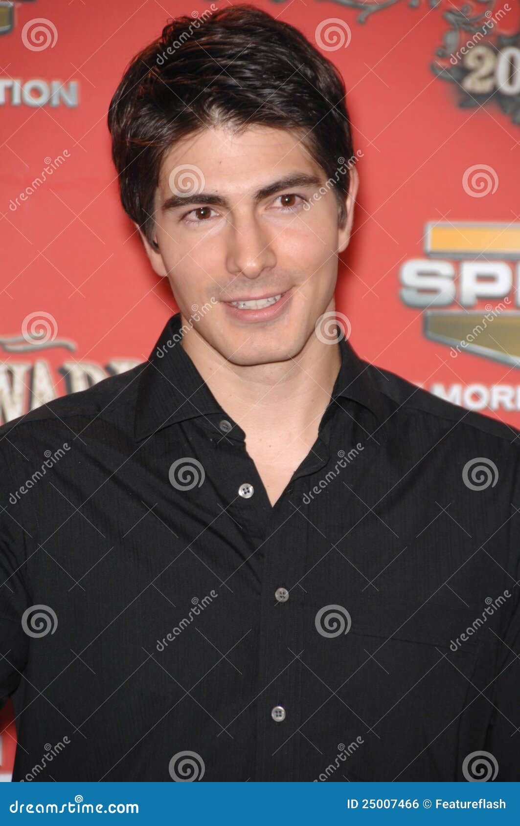 Brandon Routh editorial photo. Image of paul, awards - 25007466