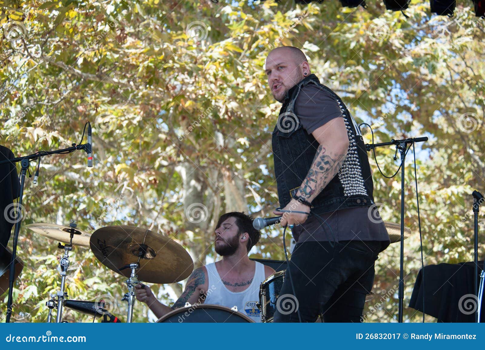 Brandon Saller editorial photography. Image of drink - 26832017