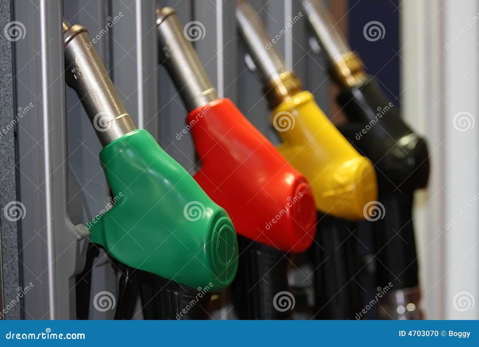 Brandstof stock foto. Image of benzine, vervoer, post - 4703070