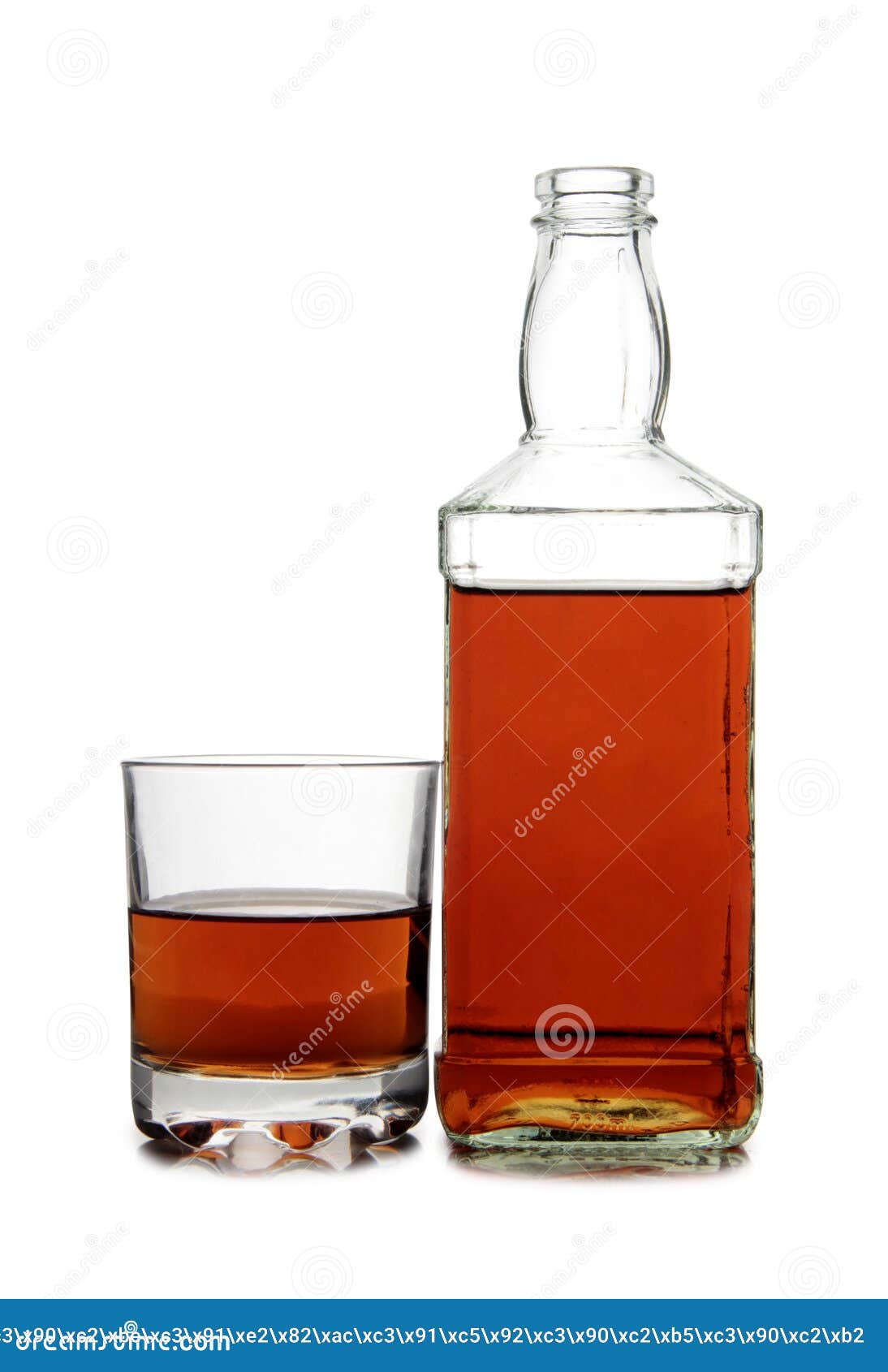 Brandy En Botella En Blanco Imagen de archivo - Imagen de restaurante ...