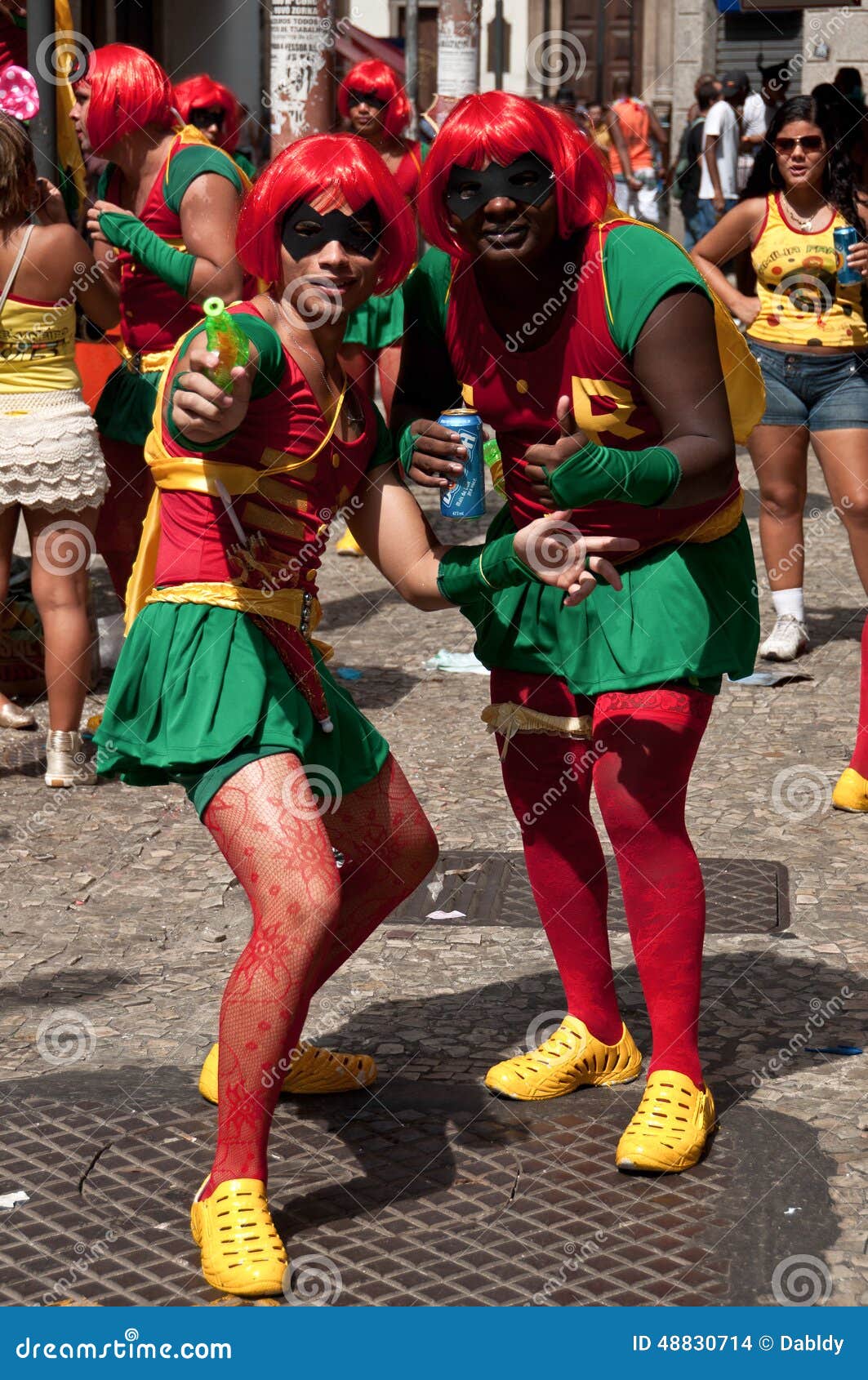 Brasileiros Na Rua Durante O Carnaval Imagem de Stock Editorial ...