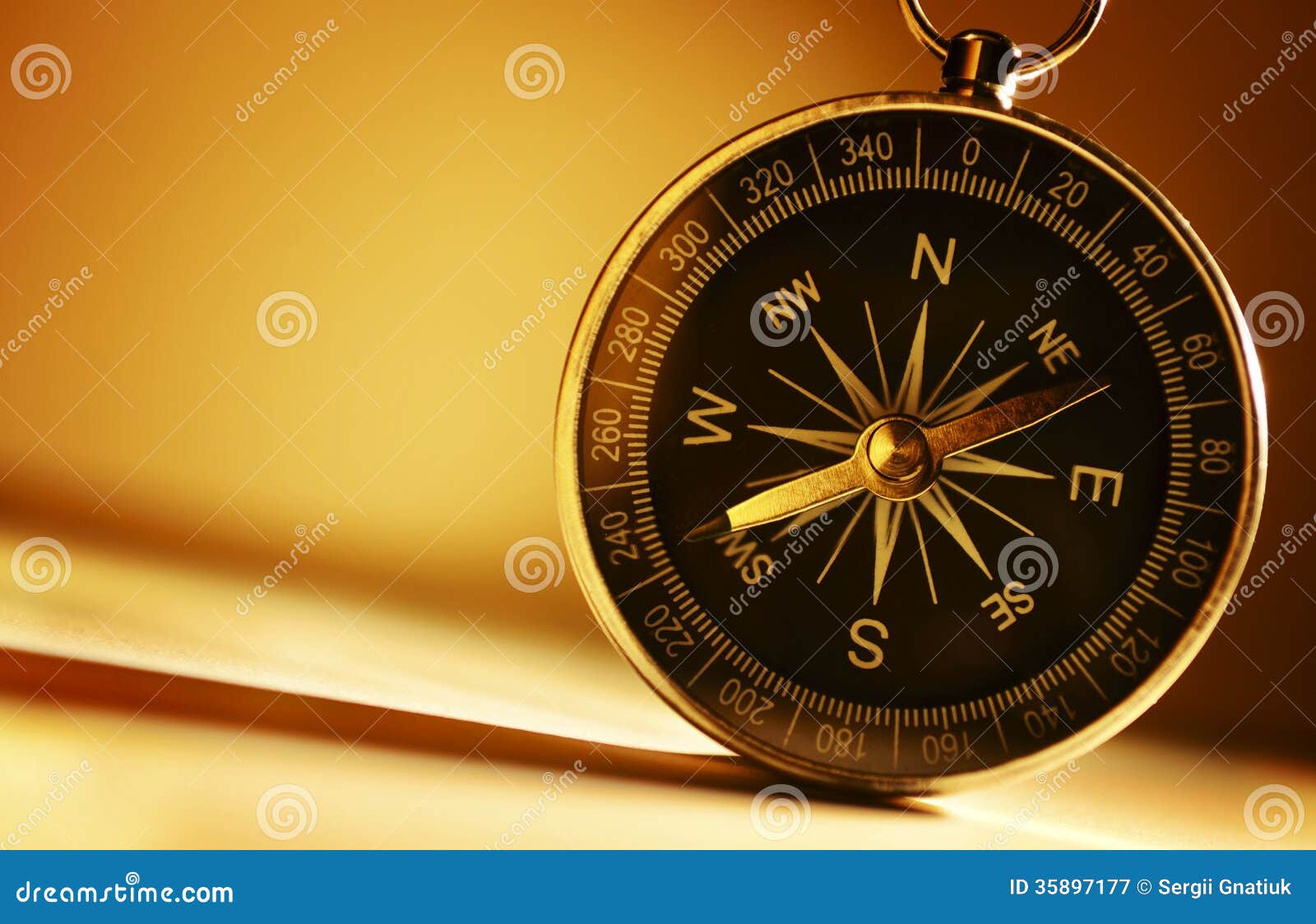 Brass magnetic compass stock image. Image of magnetic - 35897177