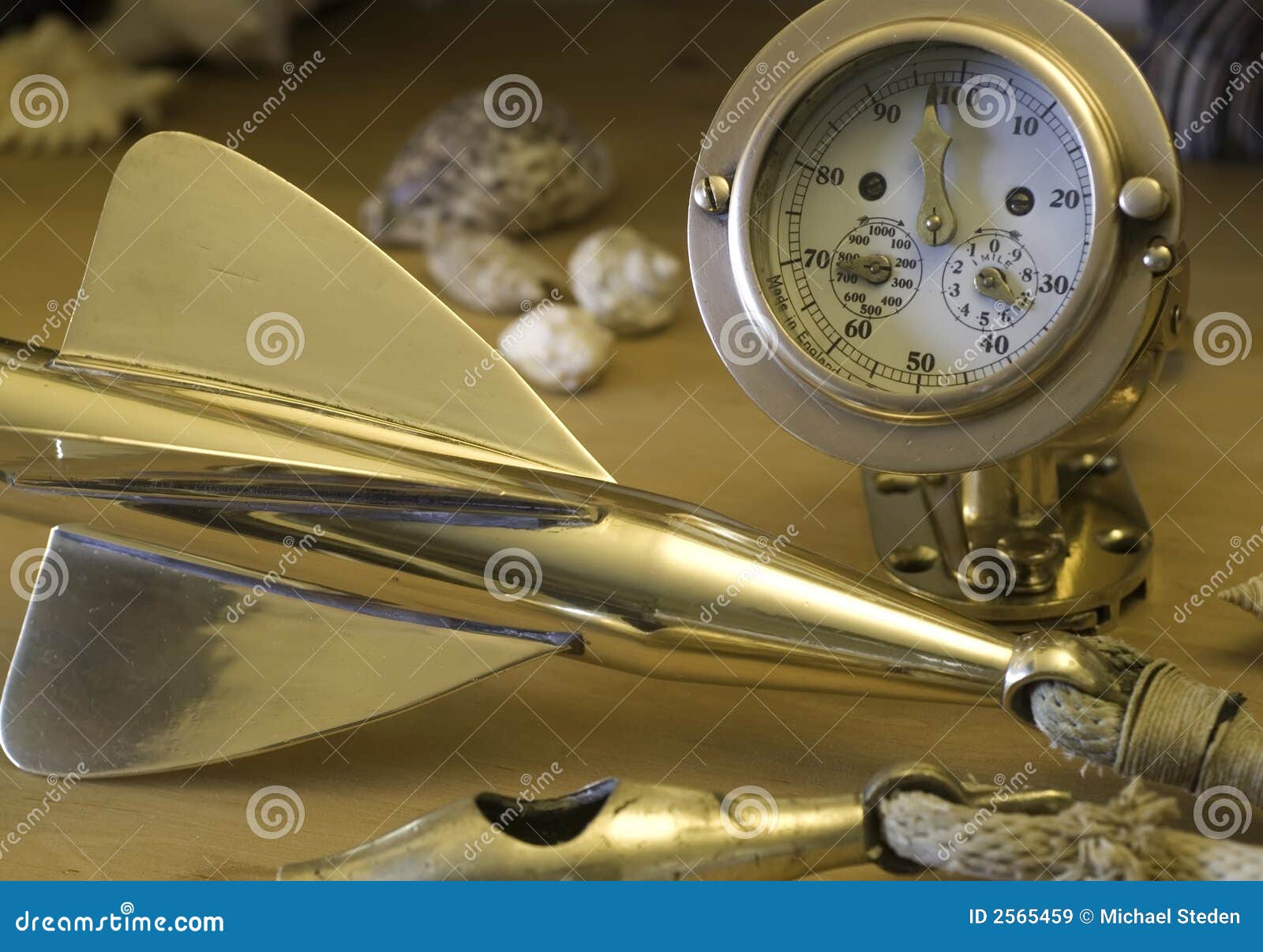 Brass nautical log stock image. Image of ancient, mussel - 2565459