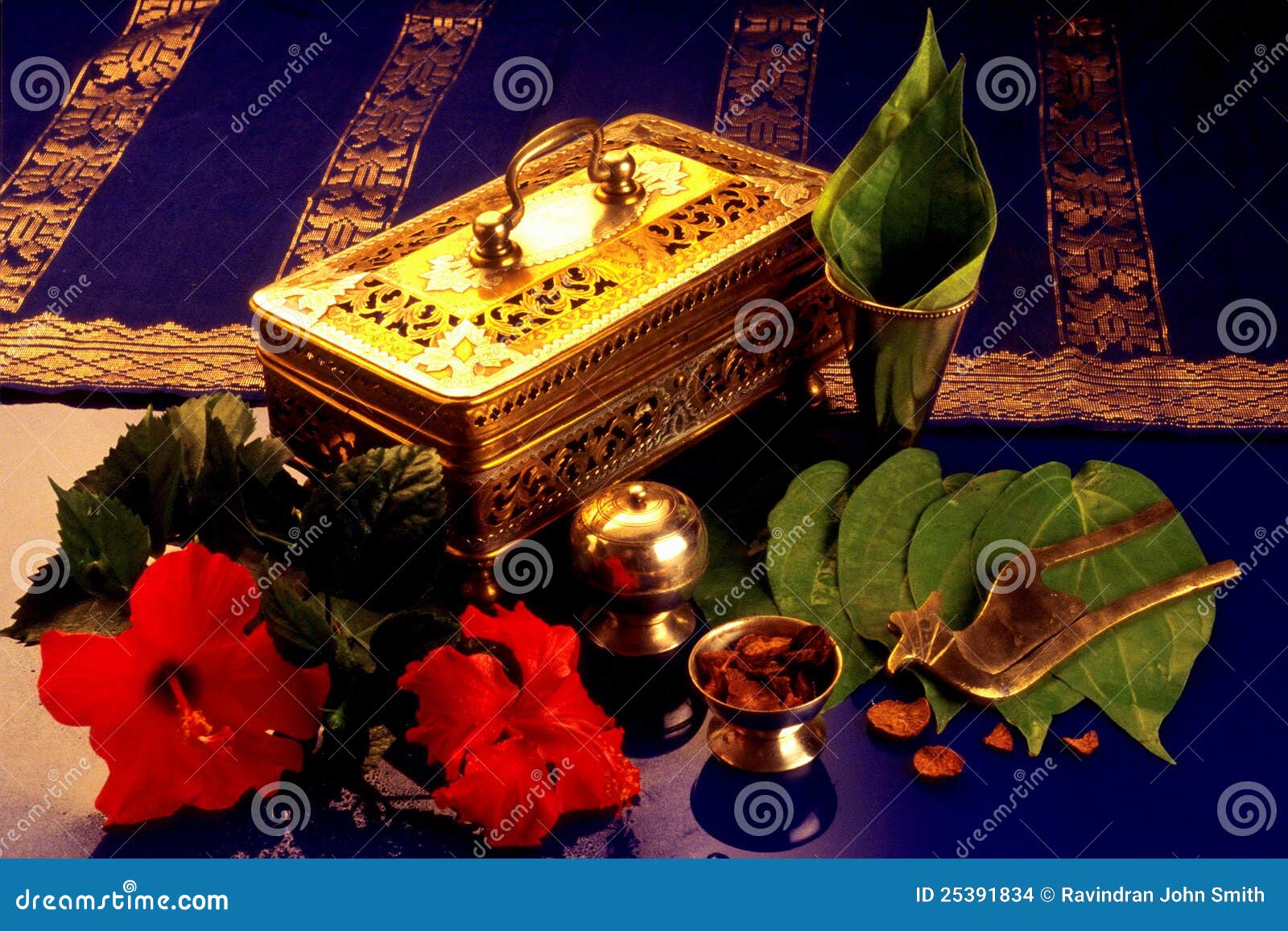 Brassware Handicrafts (Tepak Sireh) Editorial Stock Image - Image of ...