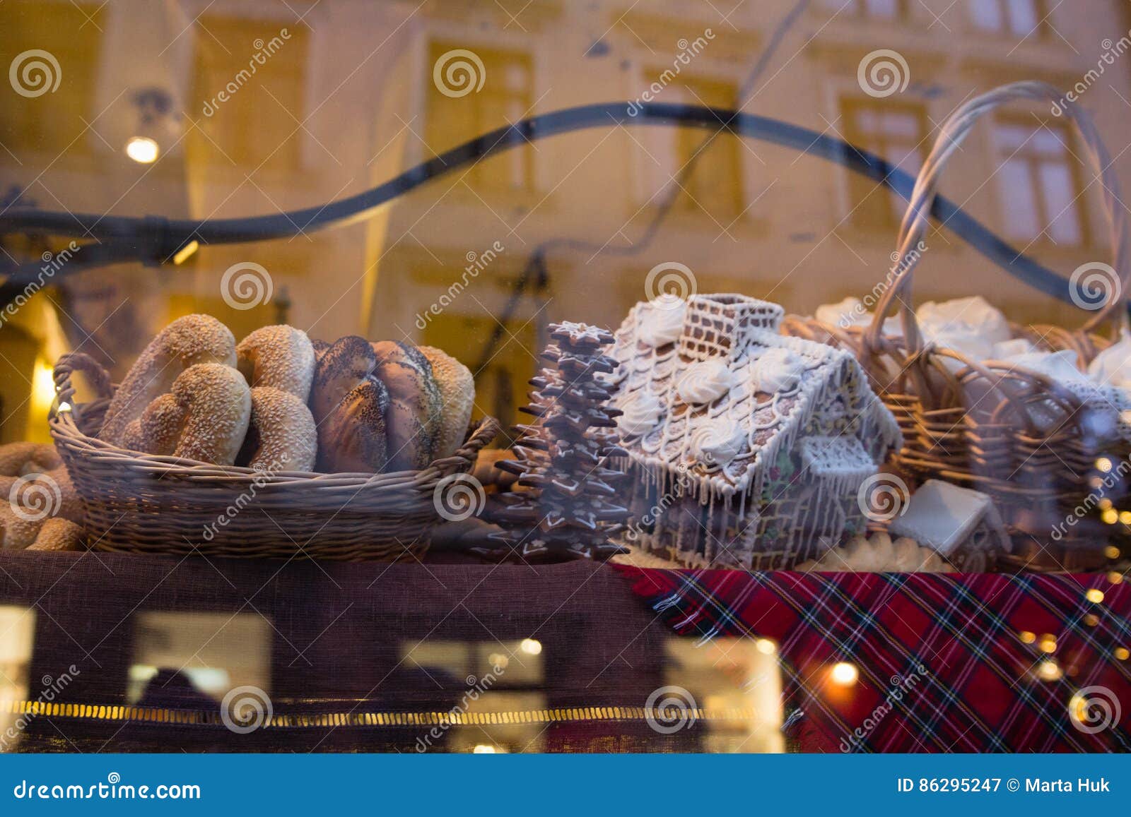 Bread and buns in bakery stock image. Image of agriculture - 86295247