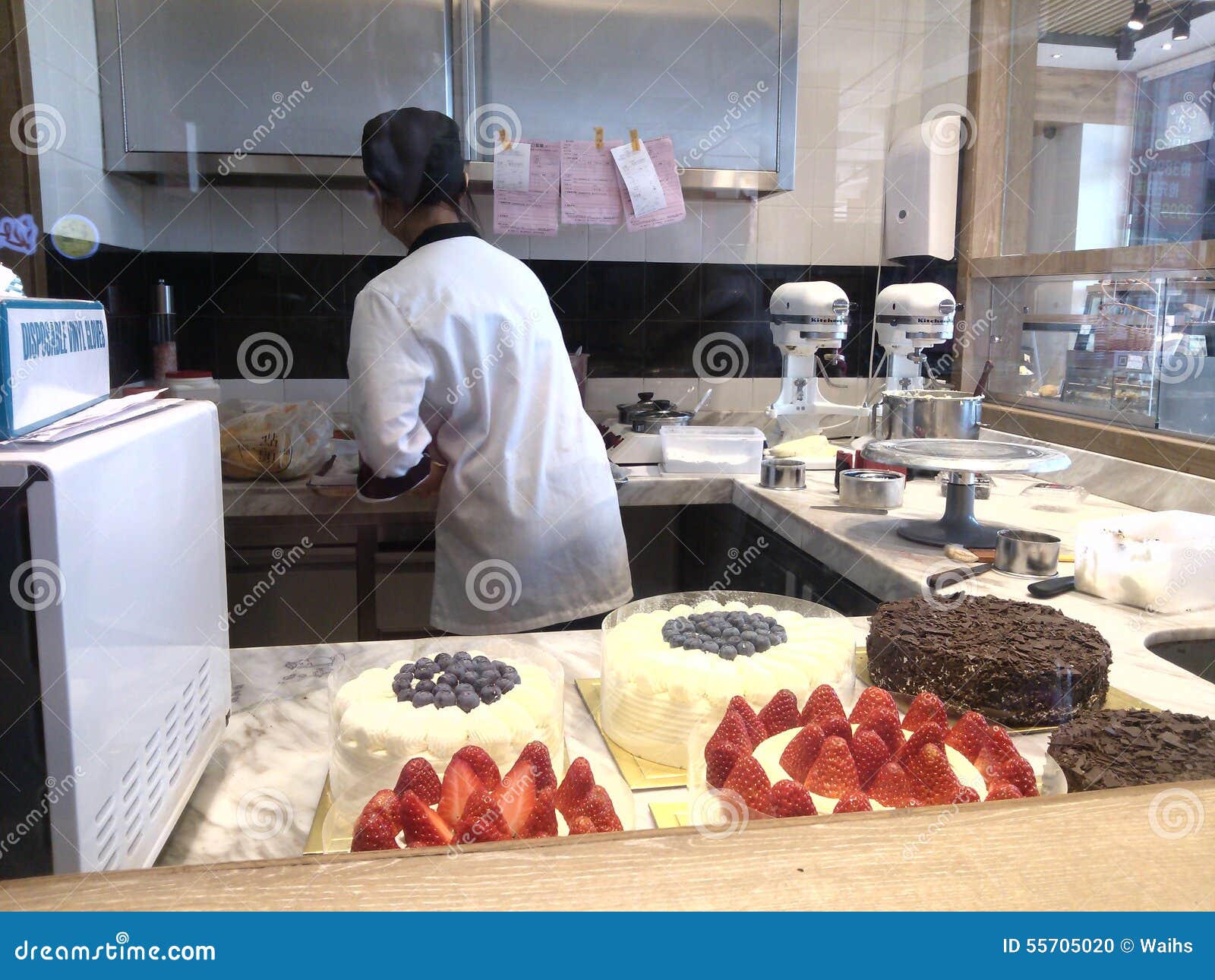 Bread Cake Production Workshop Editorial Image - Image of asia, tourism ...