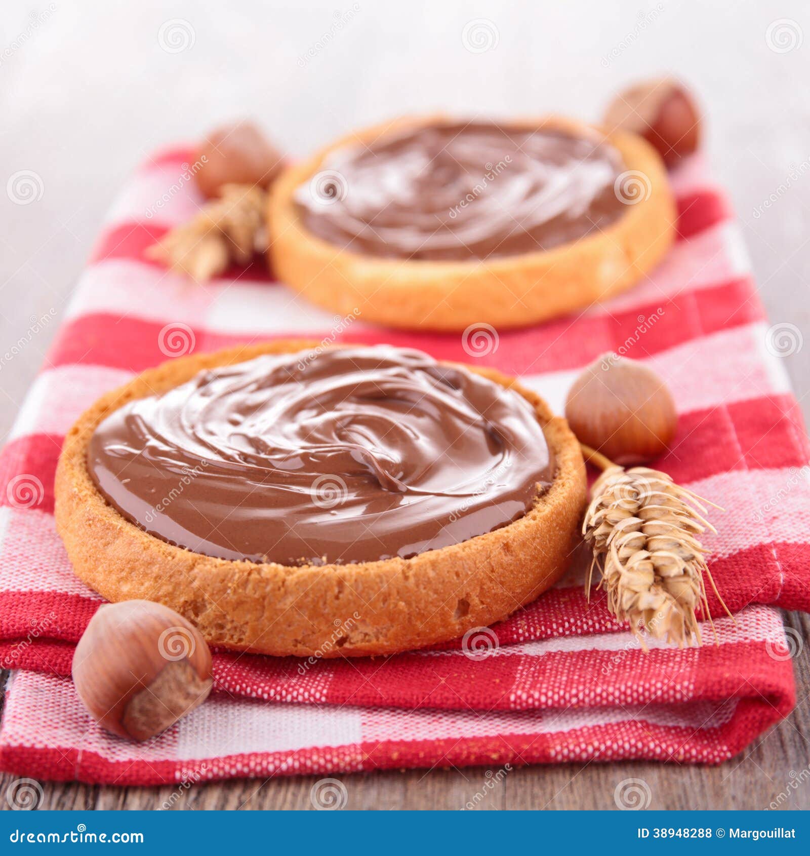 Bread with Chocolate Spread Stock Photo - Image of break, gourmet: 38948288