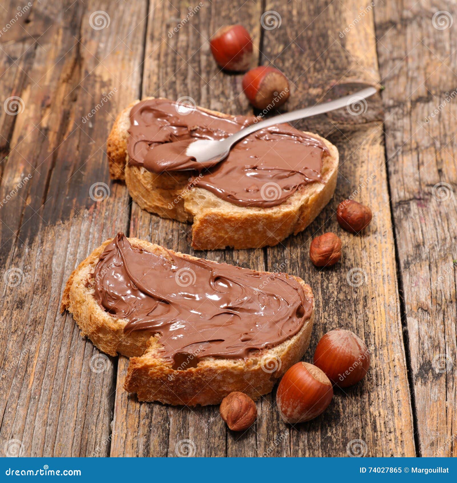Bread with Chocolate Spread Stock Image - Image of dessert, cream: 74027865