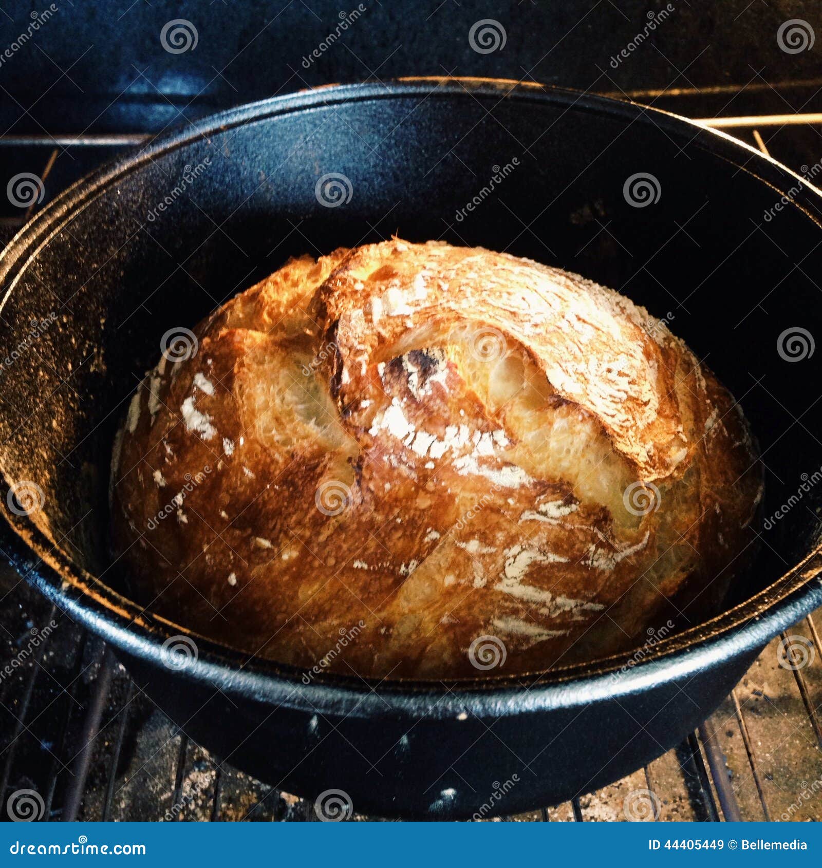 Bread Cooking in a Dutch Oven Stock Image - Image of hard, oven: 44405449
