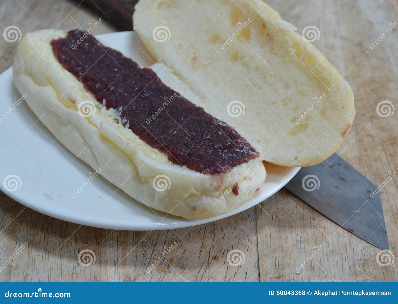 Bread Filling Red Bean Jam and Knife Stock Photo - Image of bread, soft ...