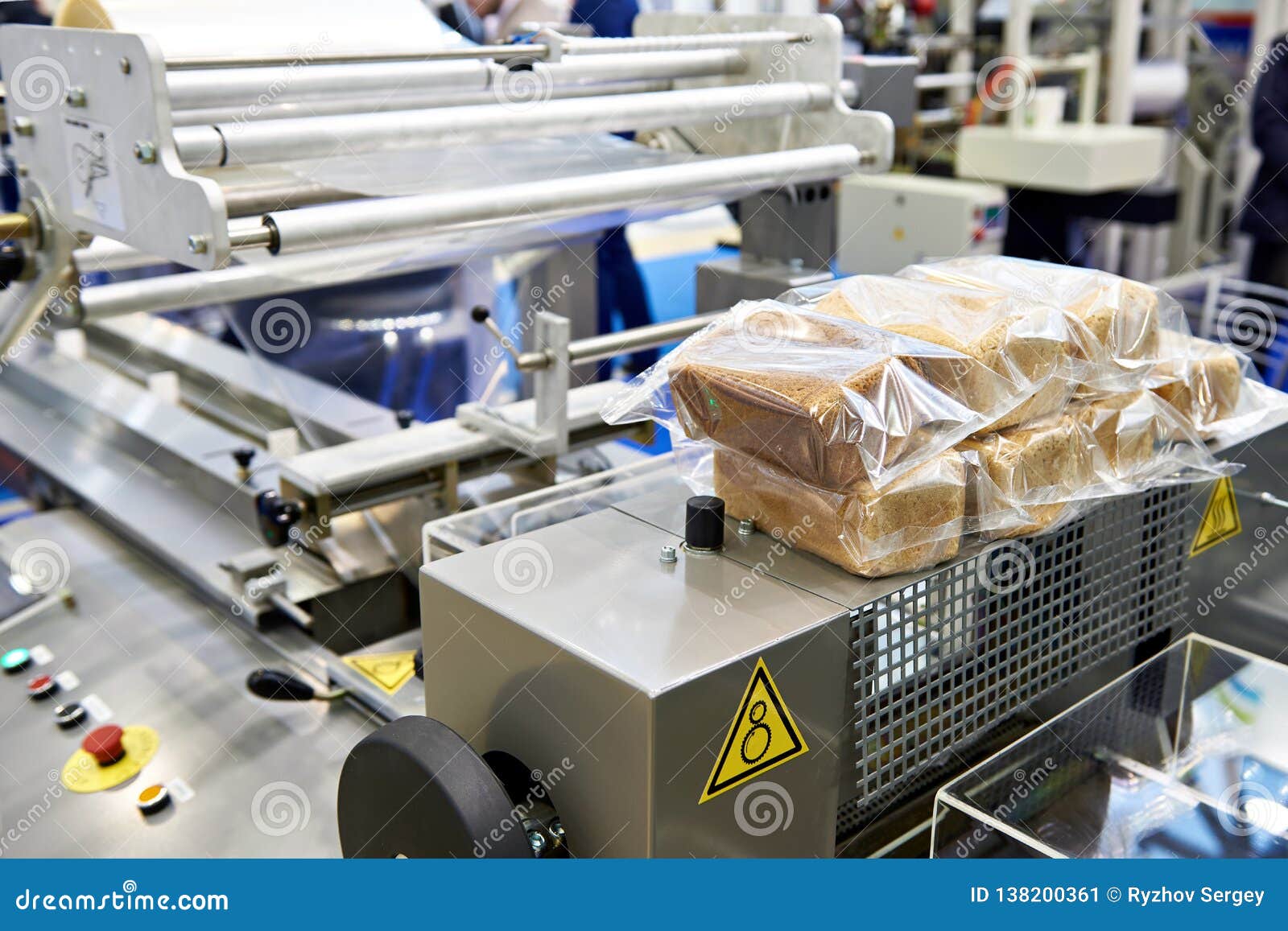 Bread packaging machine stock image. Image of fresh - 138200361