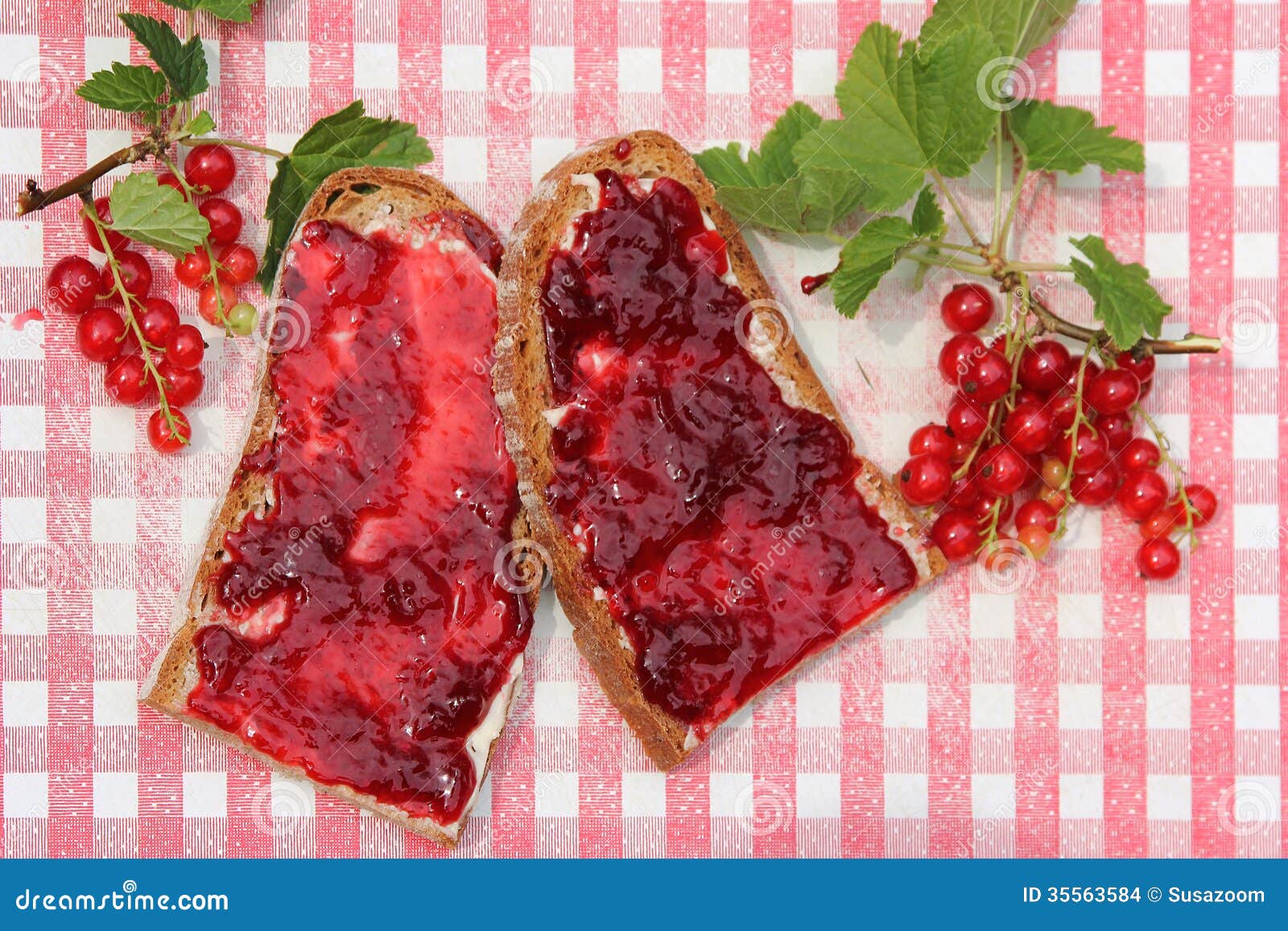 Bread Slices with Red Current Jam on Nostalgic Checkered Slat, R Stock ...