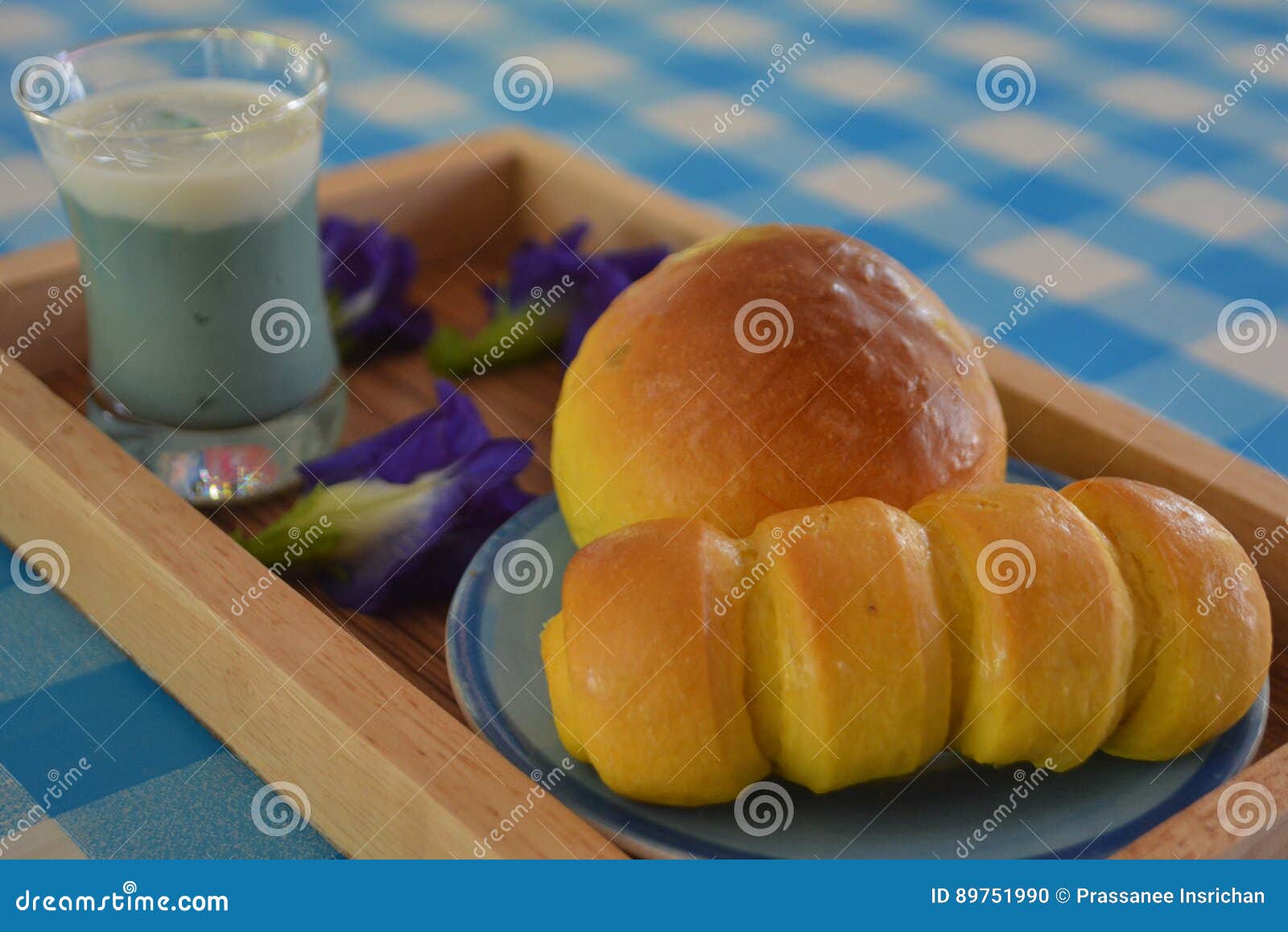 Bread with Thai Custard Food Stock Photo - Image of yummy, bread: 89751990