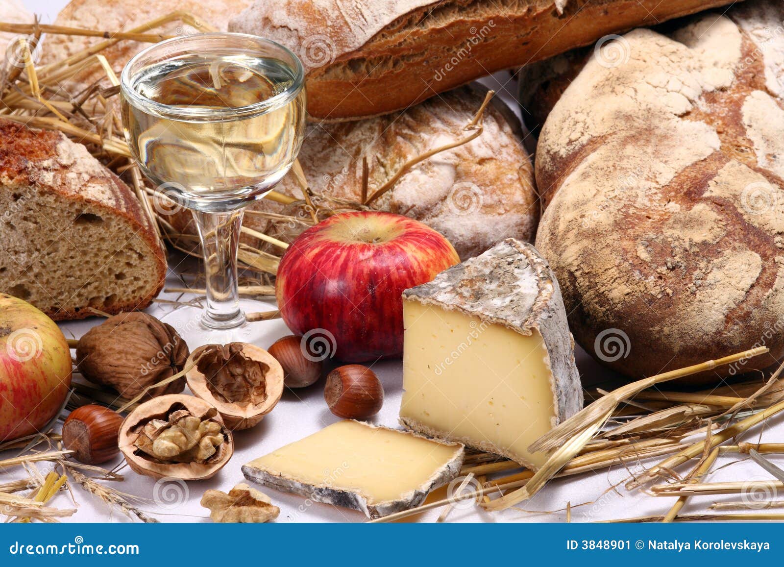 Bread, wine, cheese stock image. Image of eating, french - 3848901