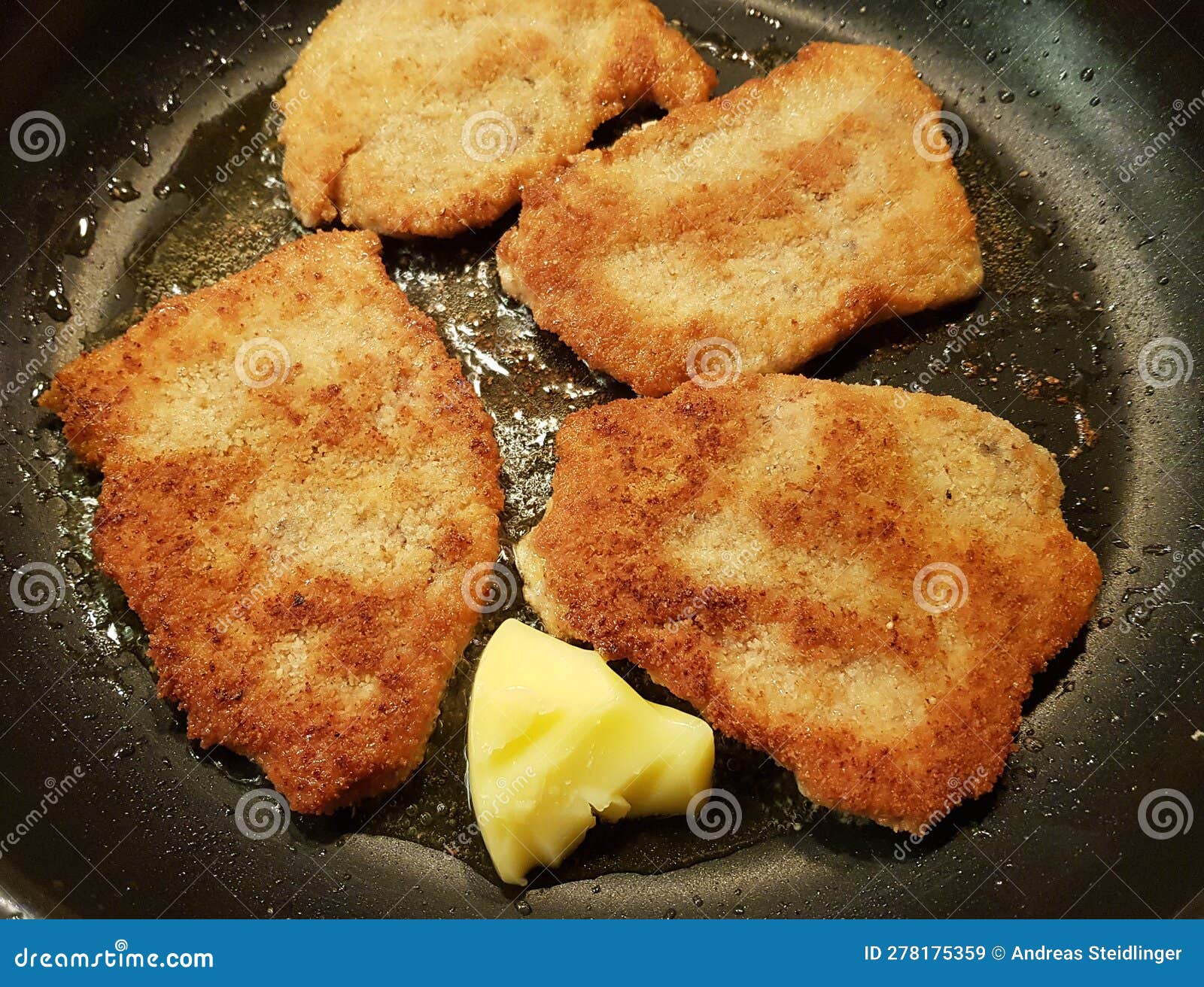 Breaded wiener schnitzel stock image. Image of frites - 278175359