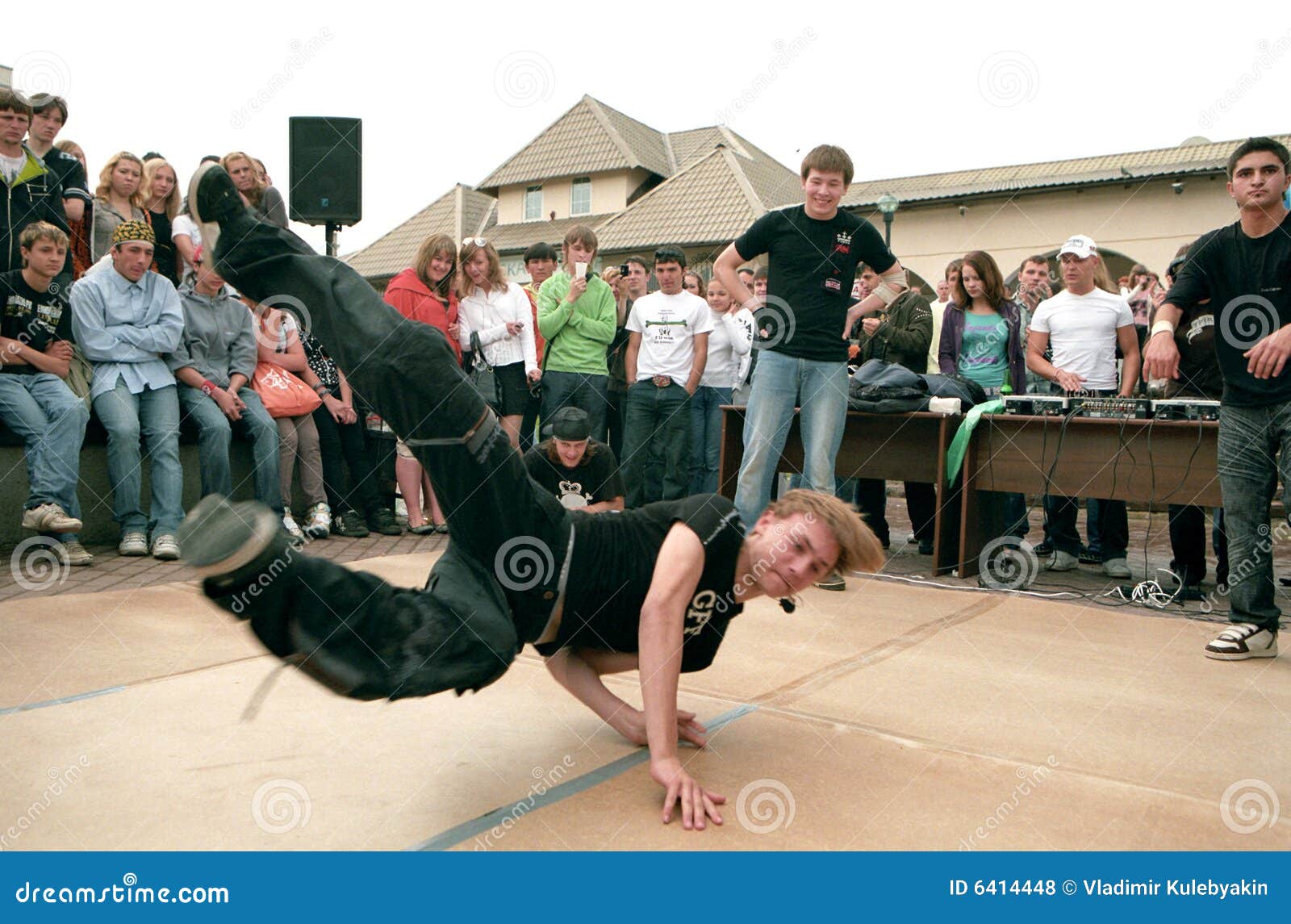 Break Dancers in the Street. Editorial Stock Photo - Image of exercise ...