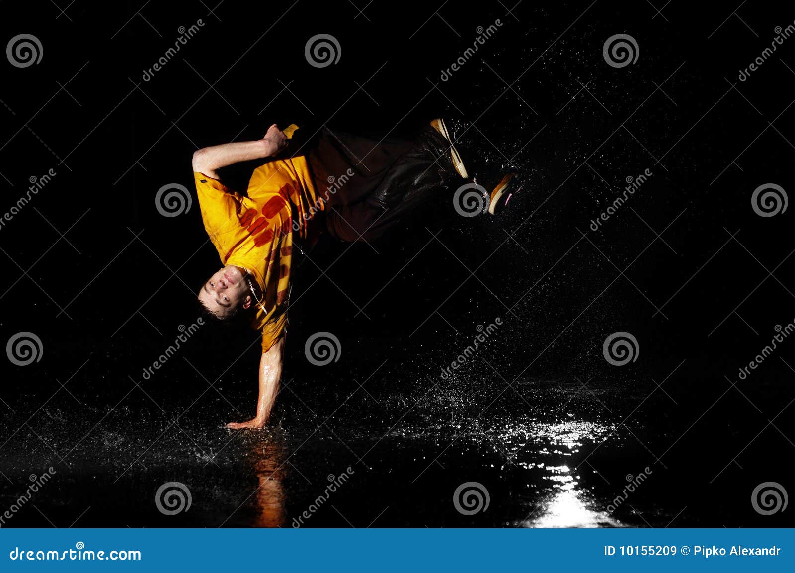 Breakdance Style Dancer in Water Stock Image - Image of adult, extreme ...