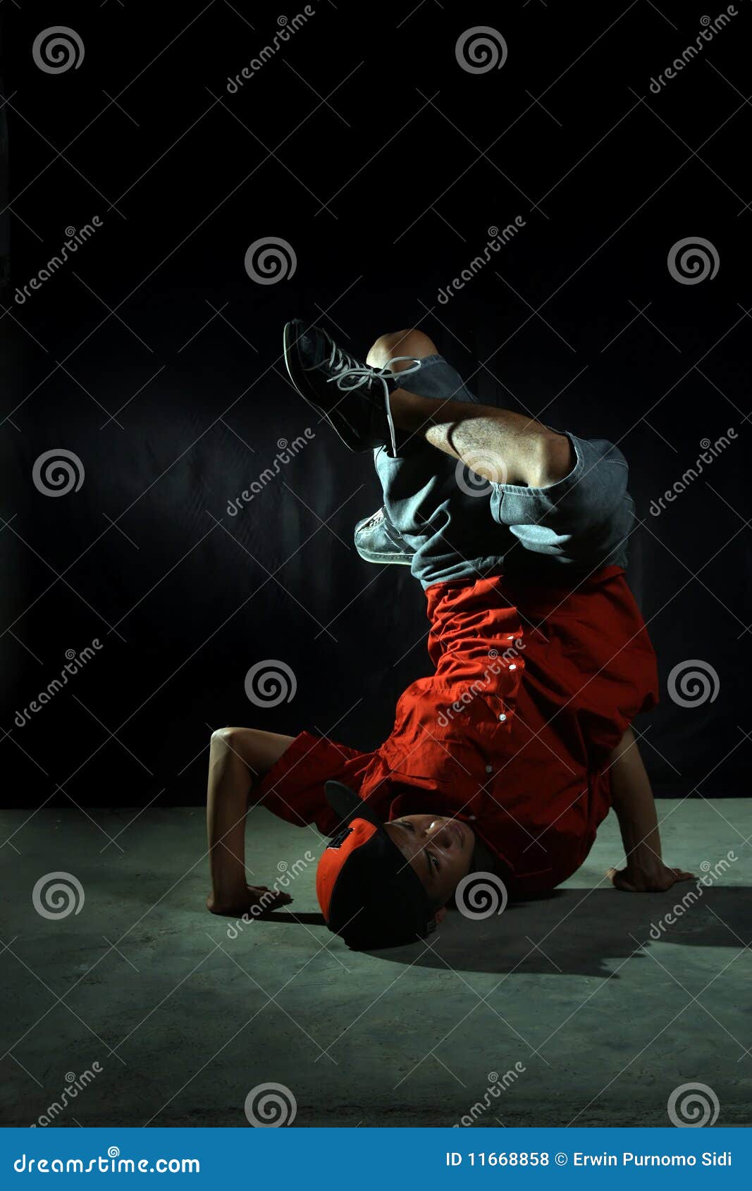 Breakdancer stock photo. Image of dance, sport, extreme - 11668858
